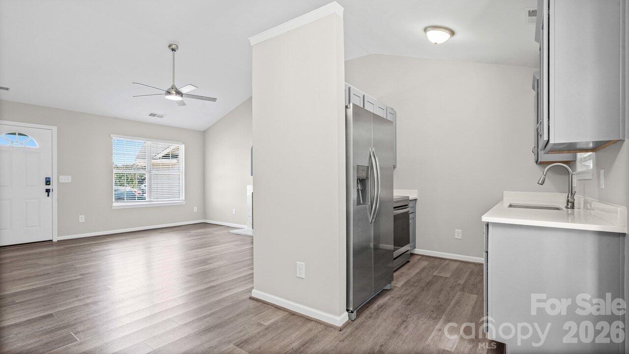 Photo 8 of 613 Hoskins Ridge Lane, Charlotte, NC