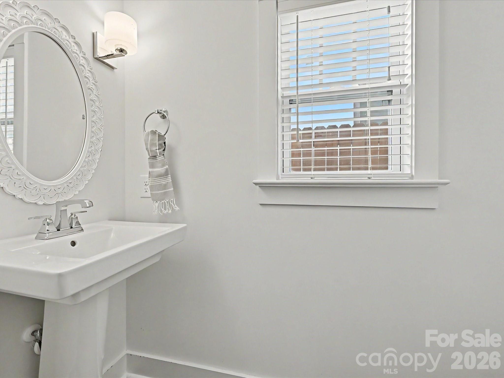1216 Lomax Avenue, Charlotte, NC - photo 16 of 38