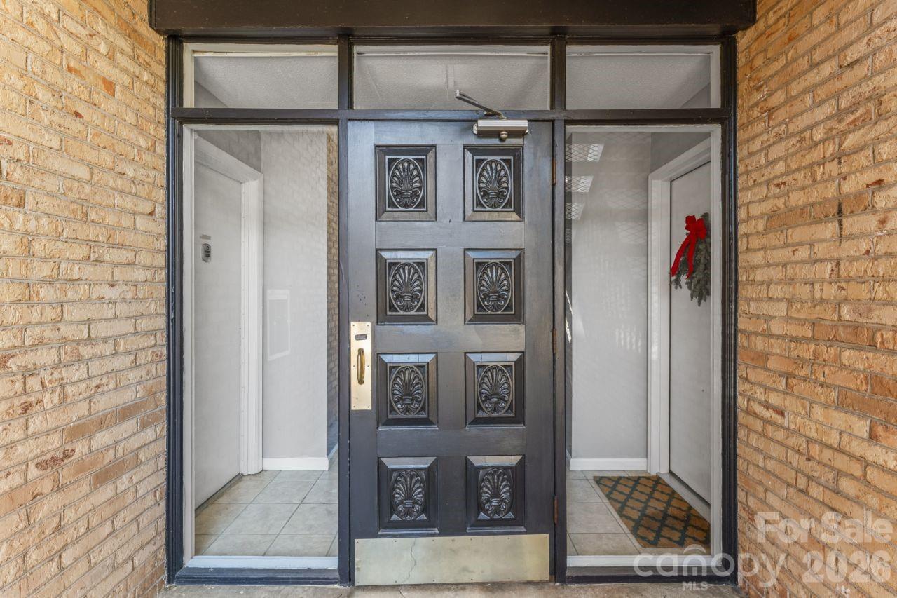 Photo 27 of 4747 Hedgemore DriveB, Charlotte, NC