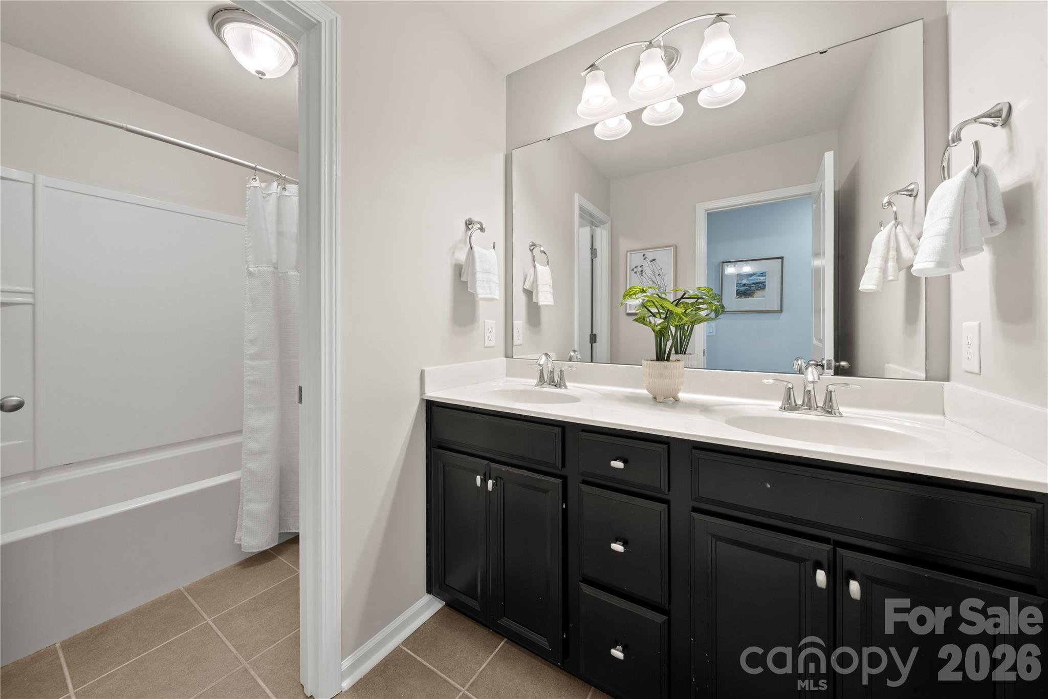 Photo 20 of 15504 Oleander Drive, Charlotte, NC