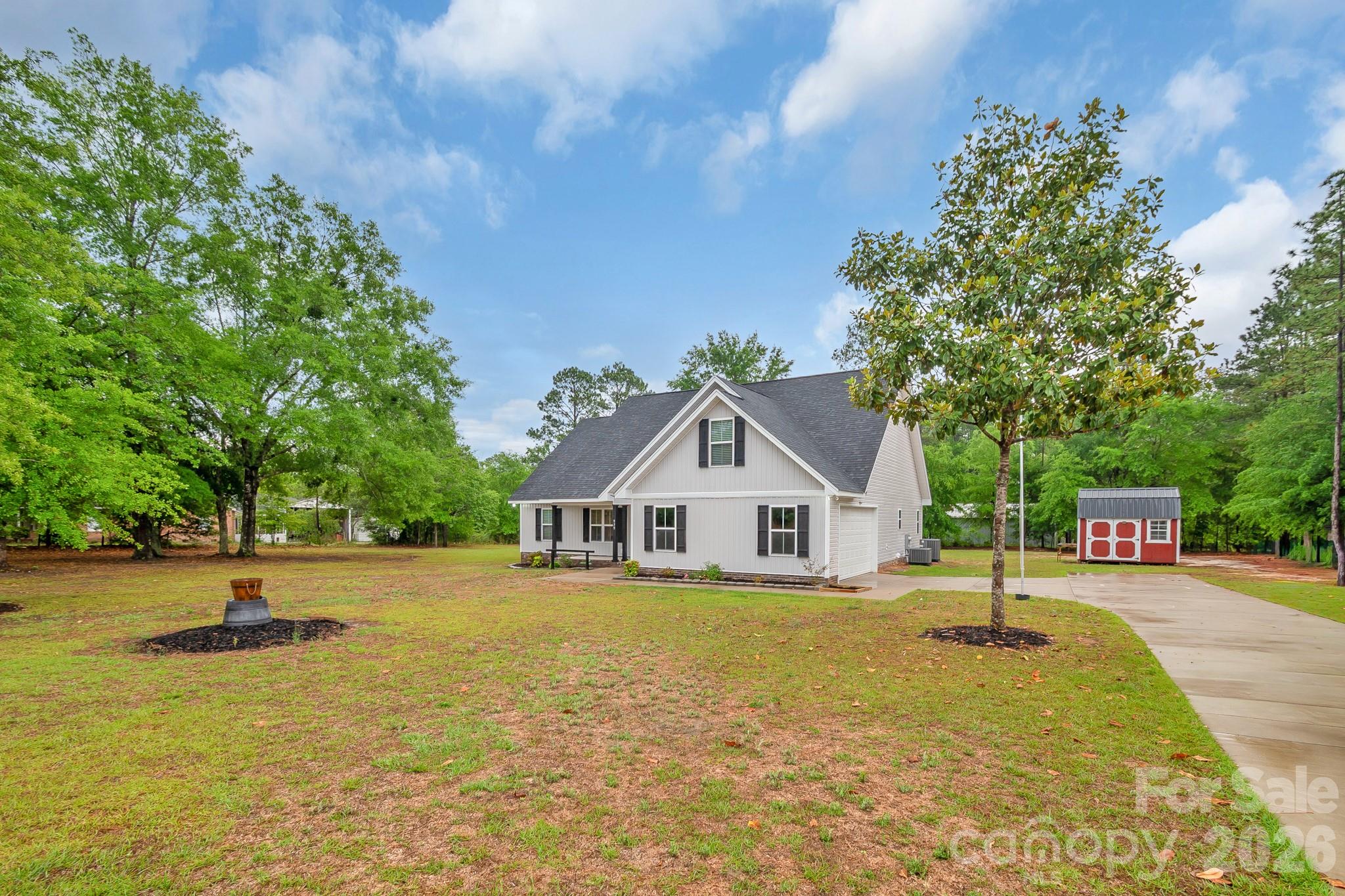 Photo 3 of 939 Old Stagecoach Road, Camden, SC