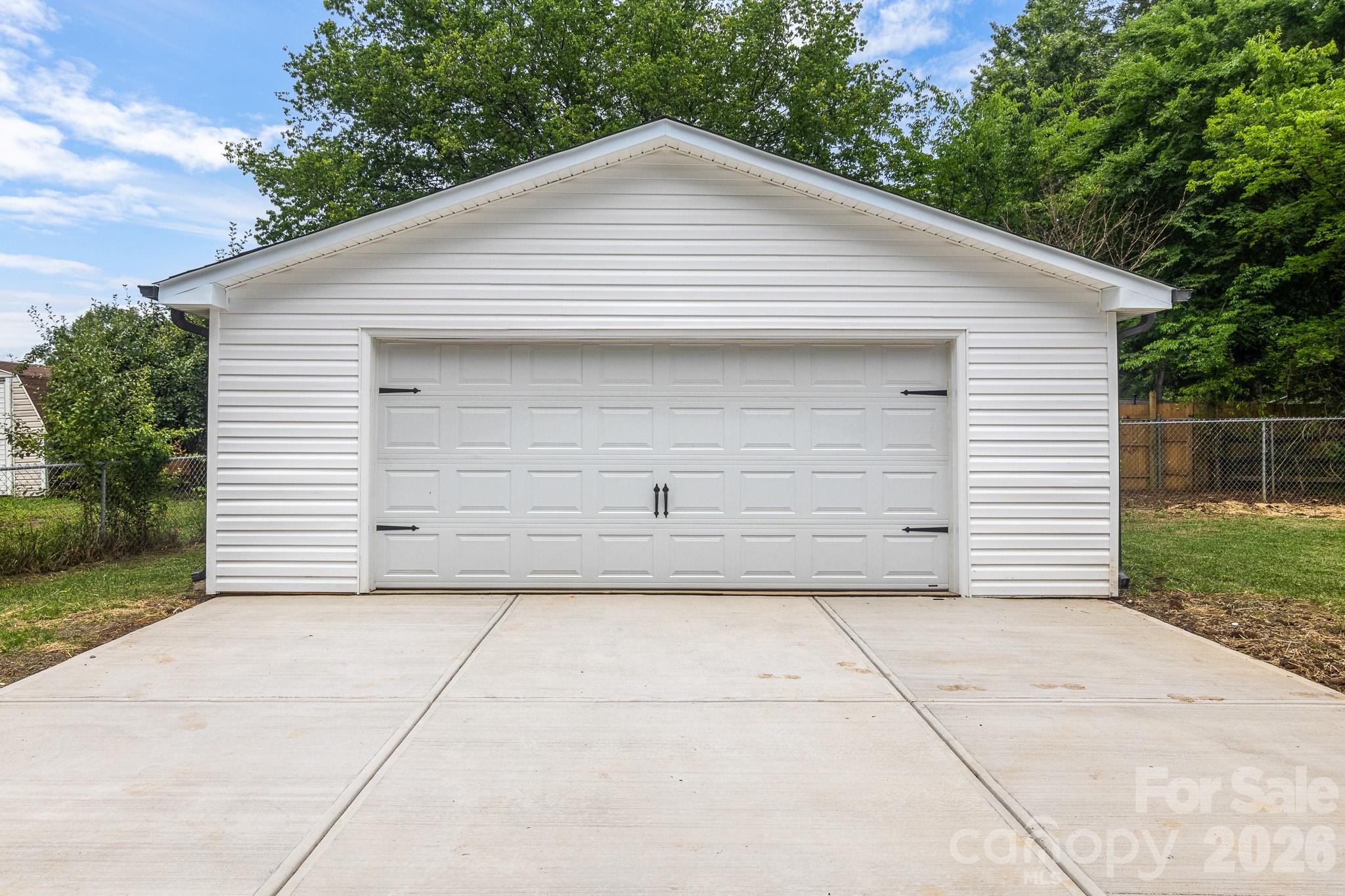 Photo 38 of 12101 Charing Grove Lane, Charlotte, NC