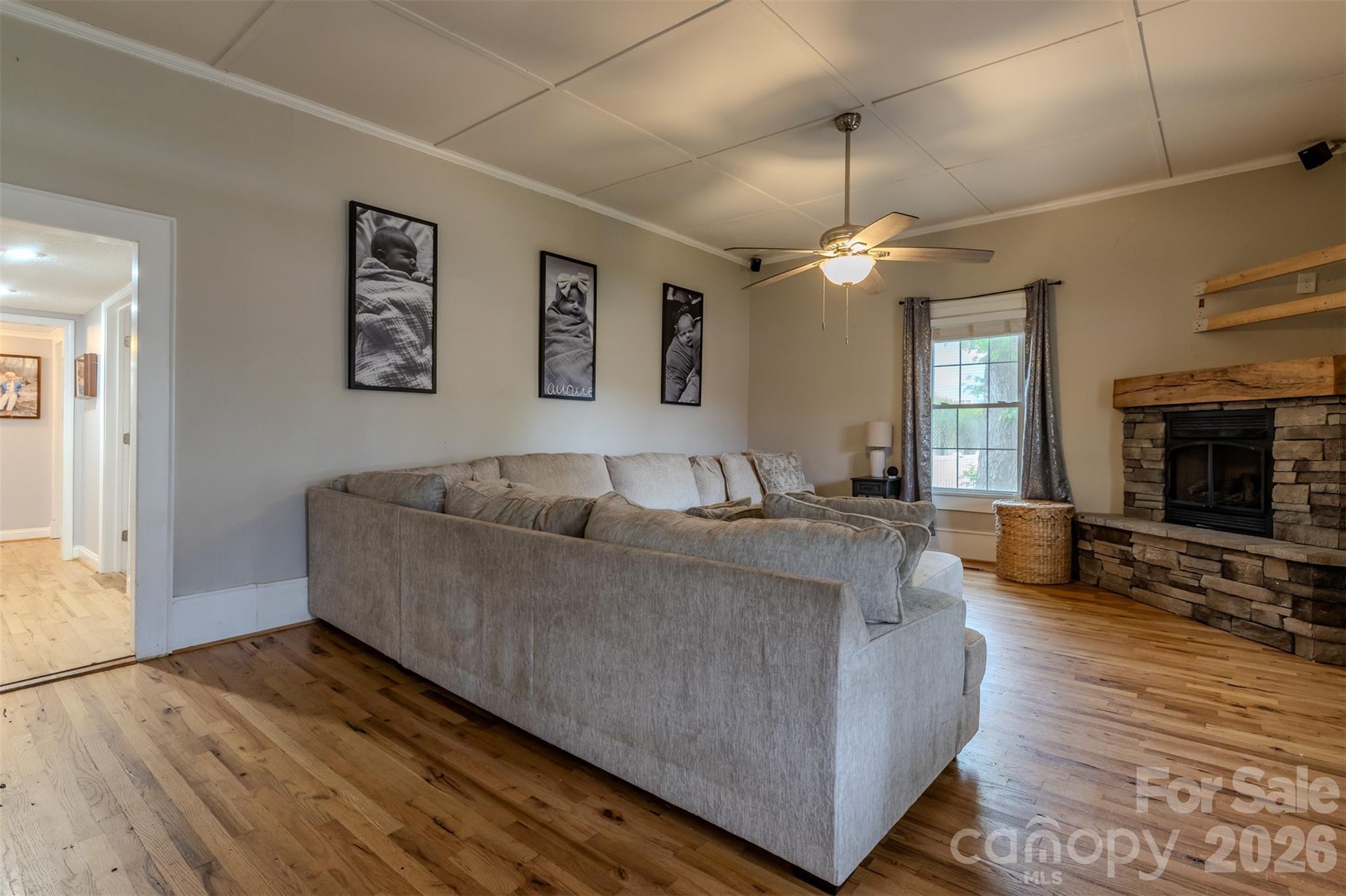 Photo 4 of 505 W Mountain Street, Kings Mountain, NC