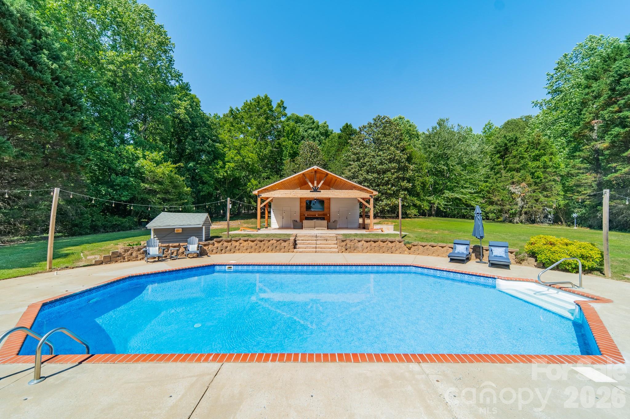 7240 Cobblecreek Drive, Matthews, NC - photo 35 of 49