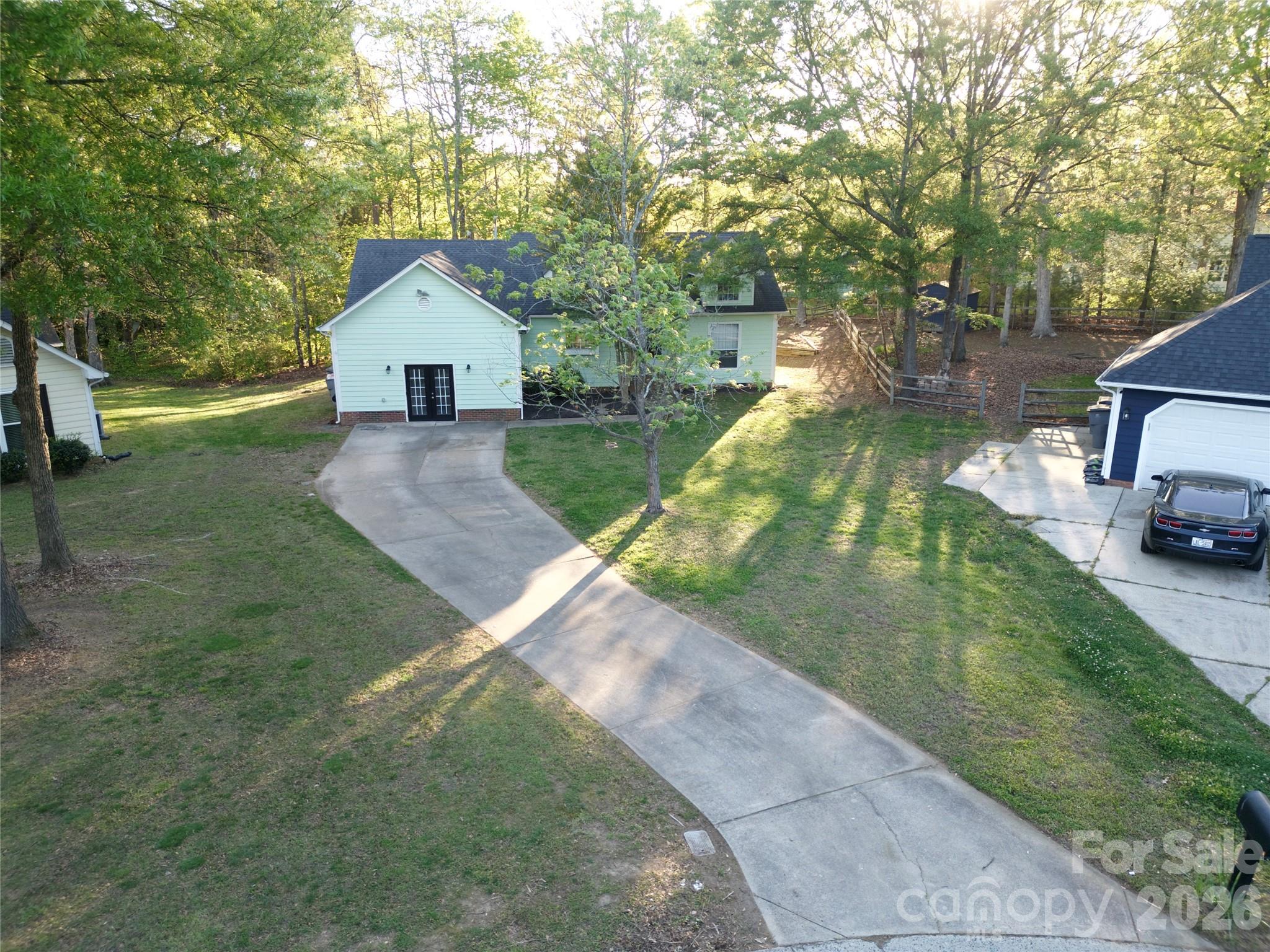 Photo 4 of 10737 Spruce Mountain Road, Charlotte, NC