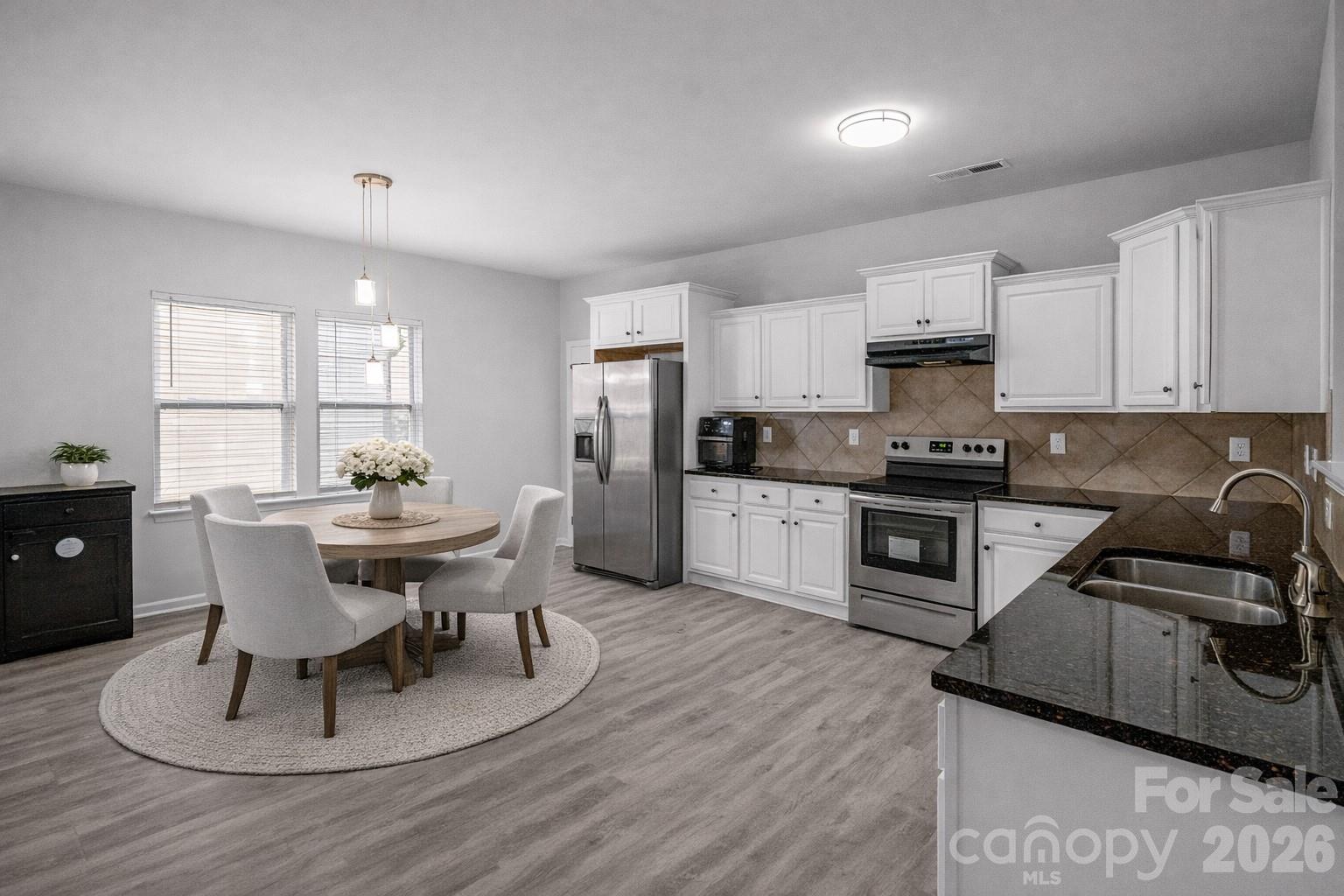 Photo 10 of 3308 Lemongrass Lane, Charlotte, NC