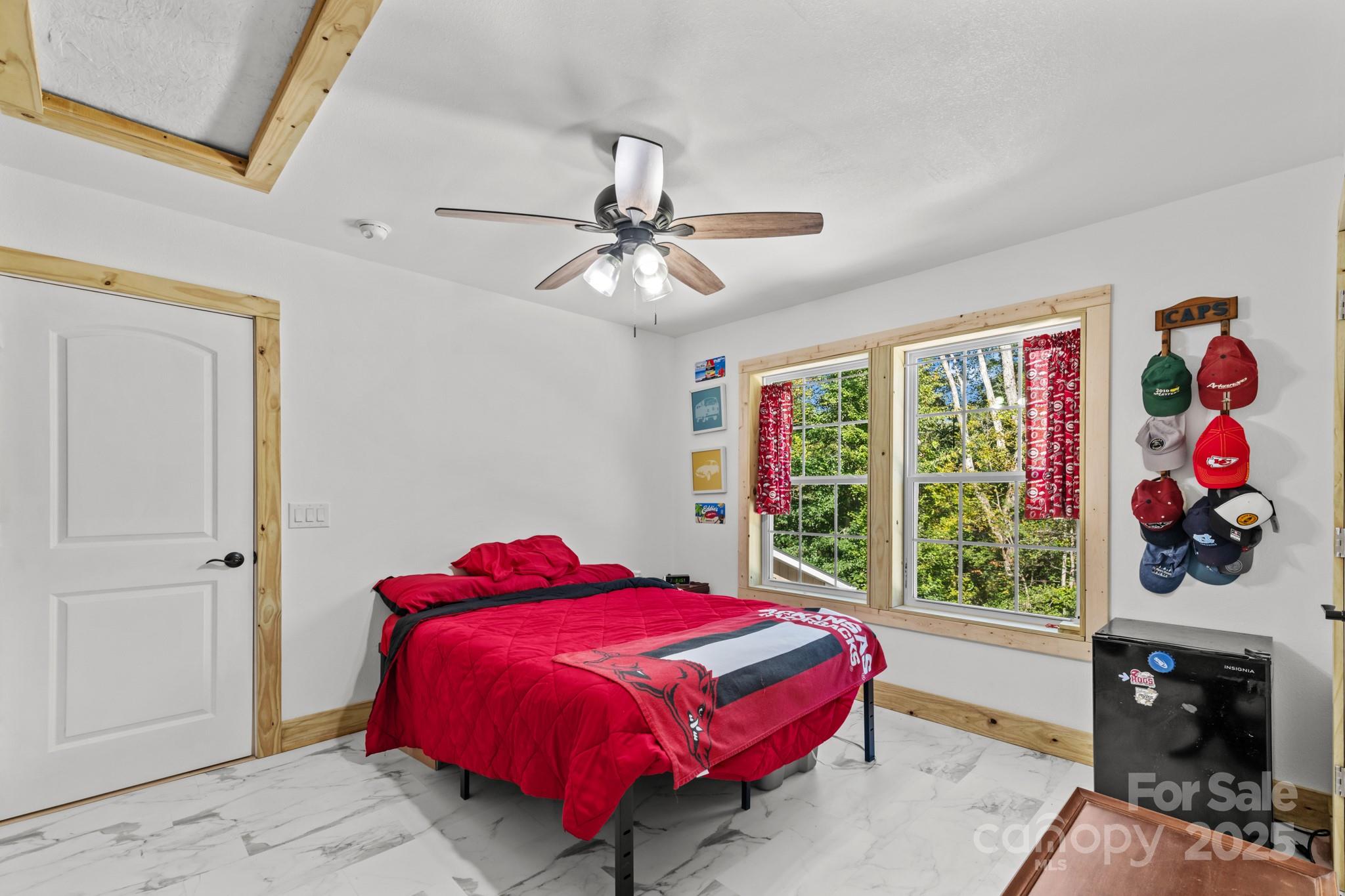 1036 Williamsburg Drive, Lenoir, NC - photo 22 of 35