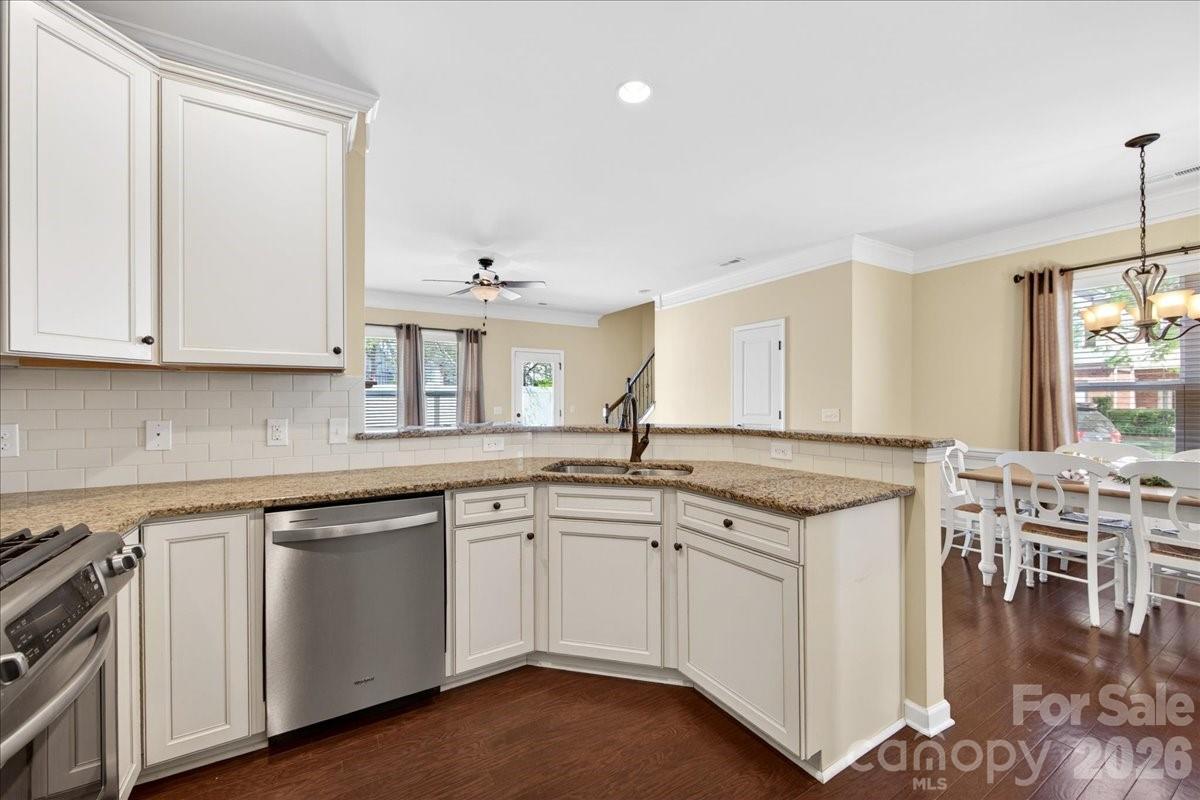 6453 Silver Star Lane, Charlotte, NC - photo 12 of 49