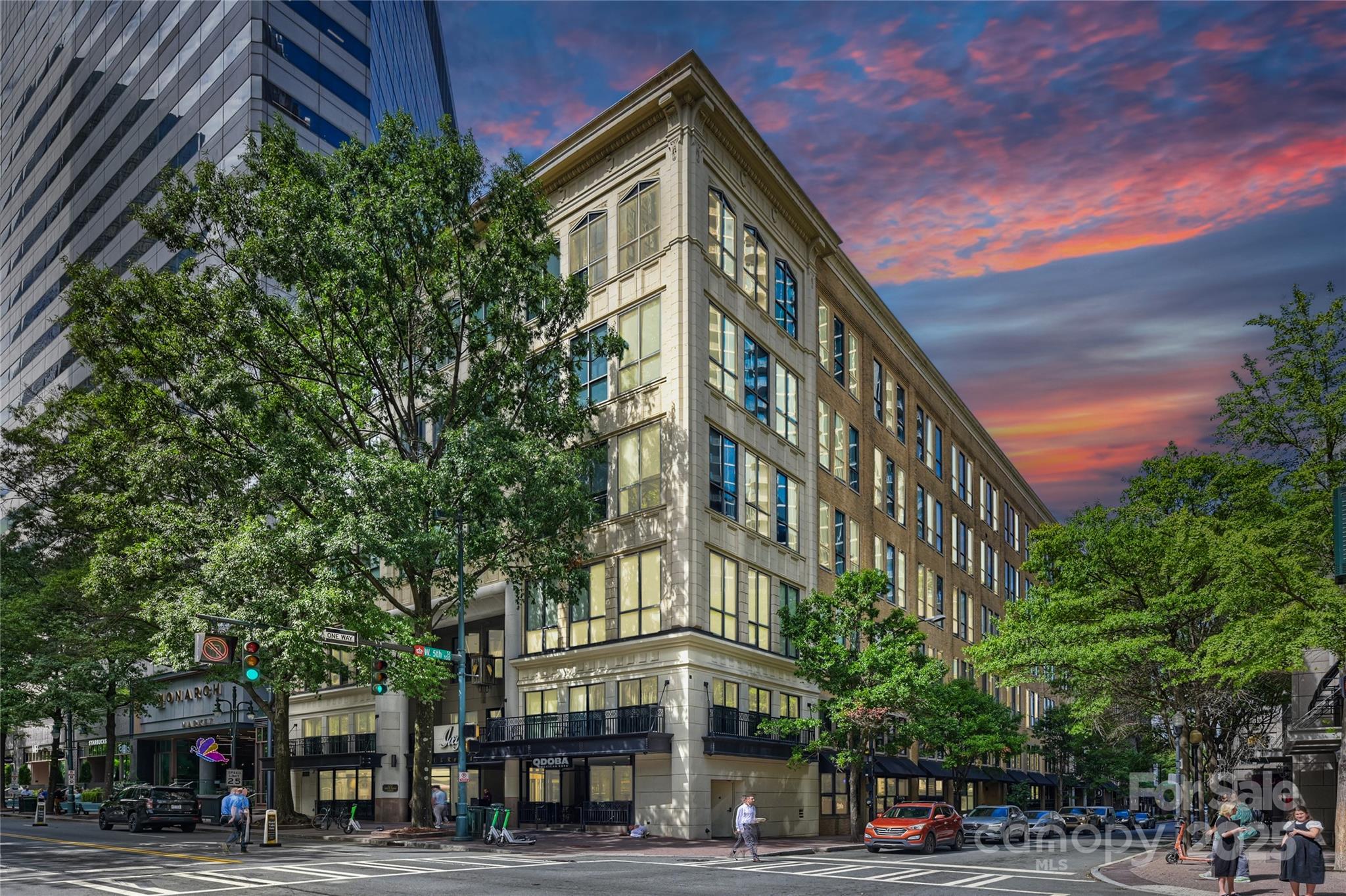 Photo 48 of 127 N Tryon Street615, Charlotte, NC