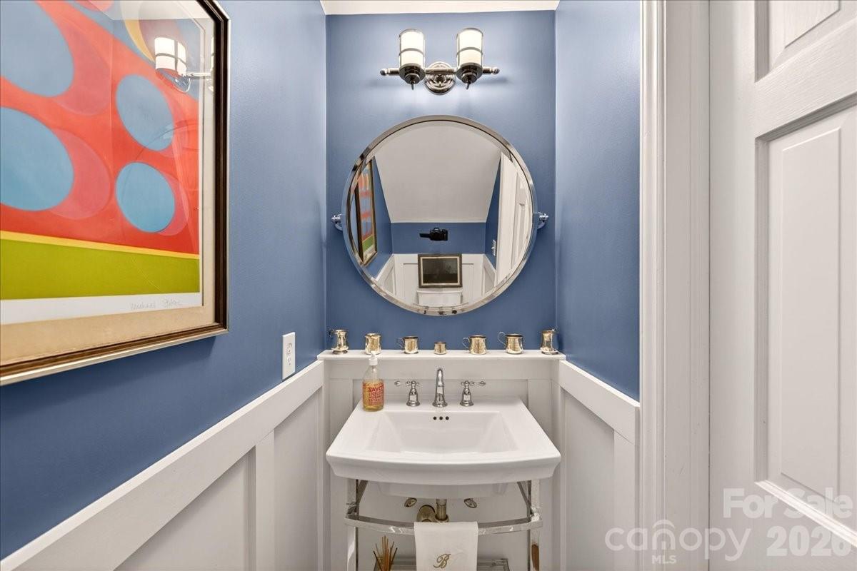 202 Perrin Place, Charlotte, NC - photo 25 of 39