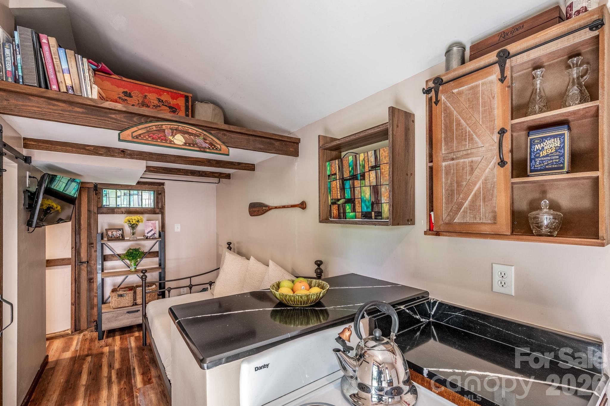 Photo 20 of 3828 Oakwood Road, Charlotte, NC