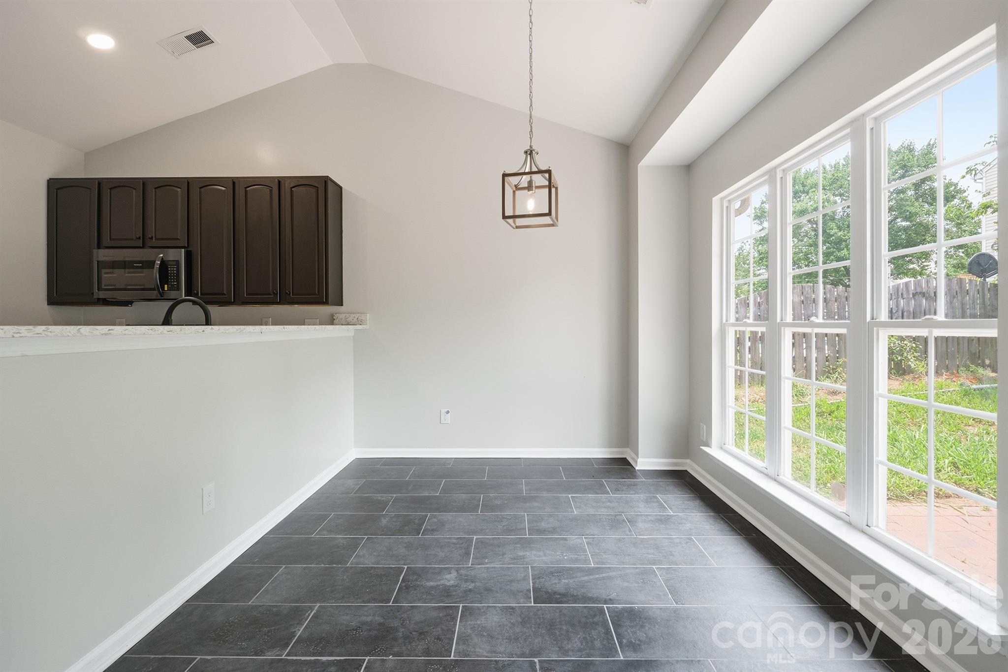 Photo 11 of 13409 Planters Walk Drive, Charlotte, NC