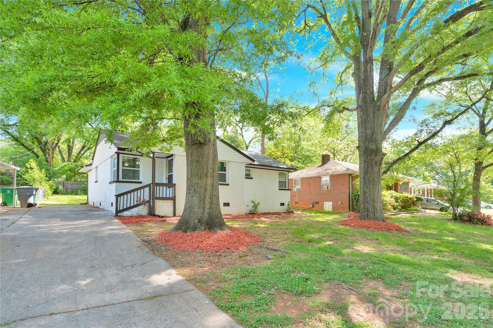 3300 Bonaire Drive, Charlotte, NC