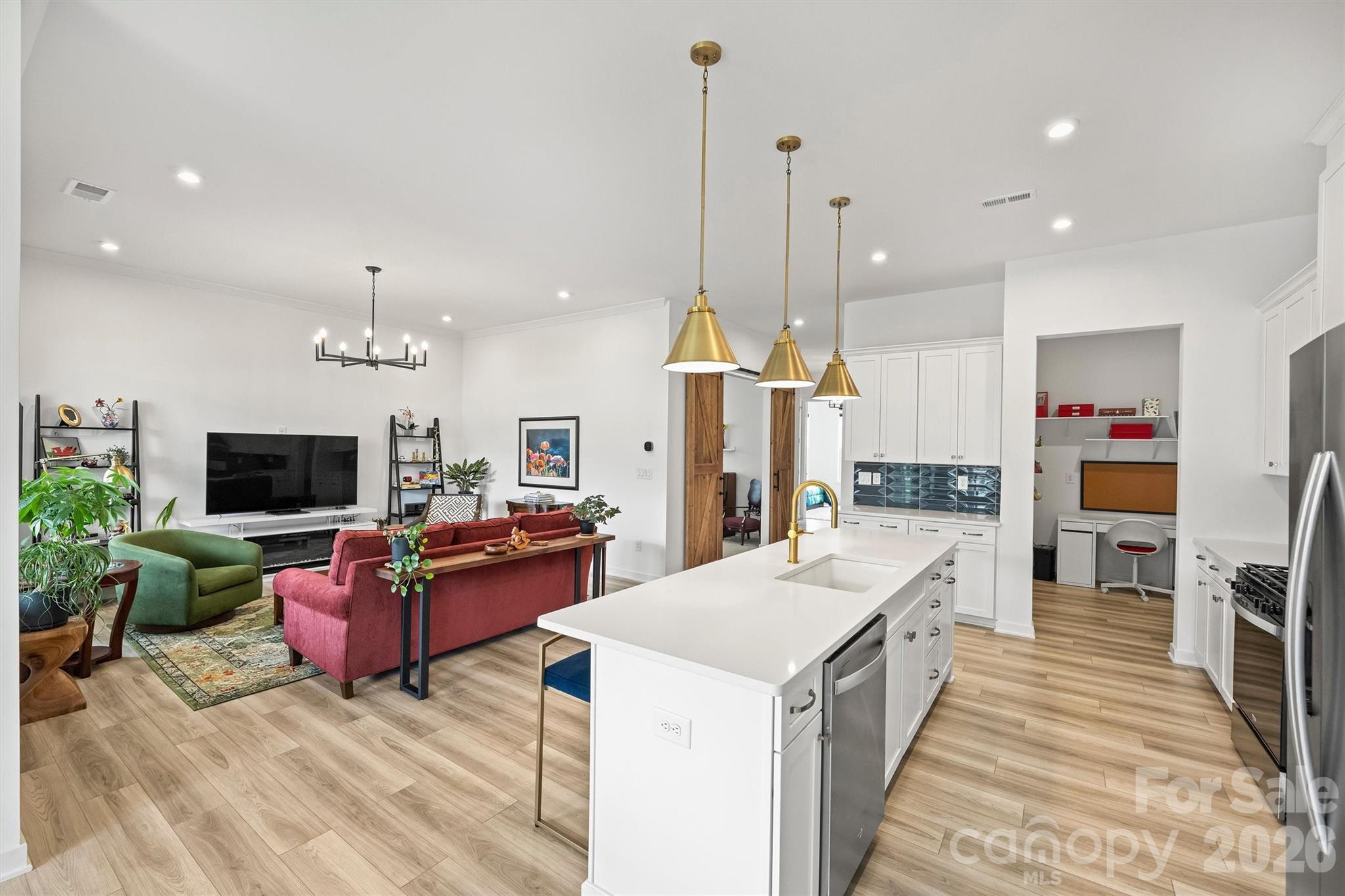 Photo 19 of 8044 Brookbank Drive, Charlotte, NC