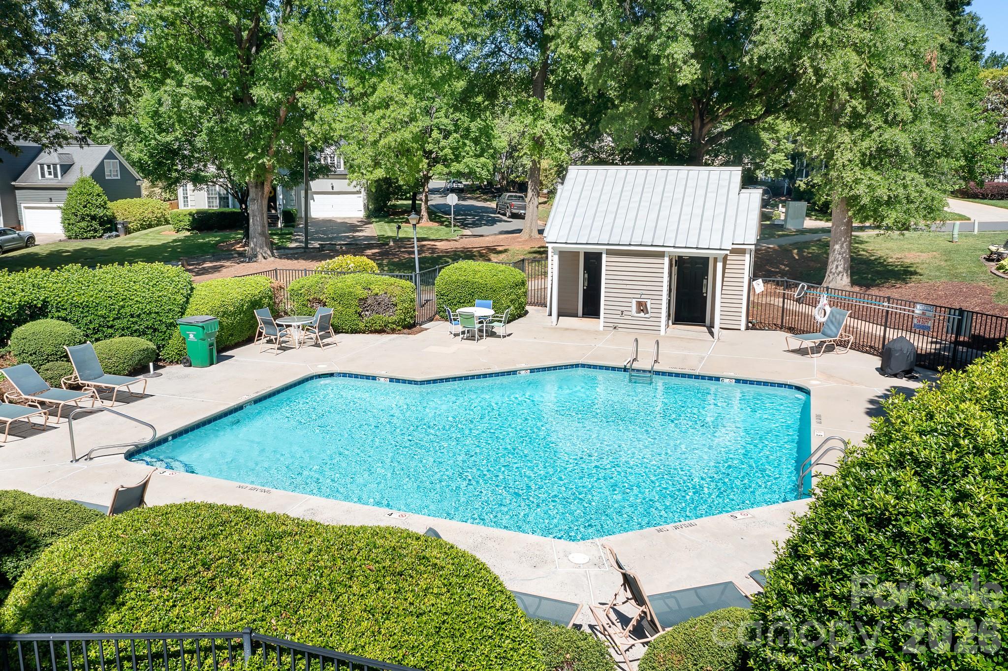 Photo 40 of 3706 Selwyn Farms Lane17-3, Charlotte, NC
