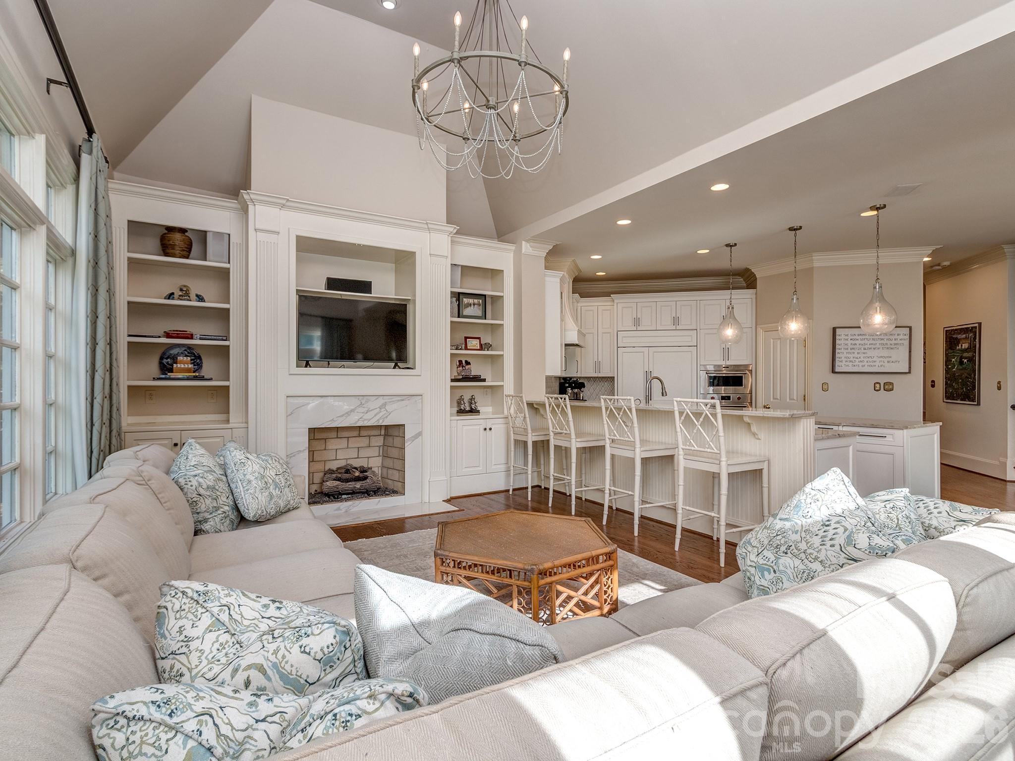 6528 Chipstead Lane, Charlotte, NC - photo 18 of 49