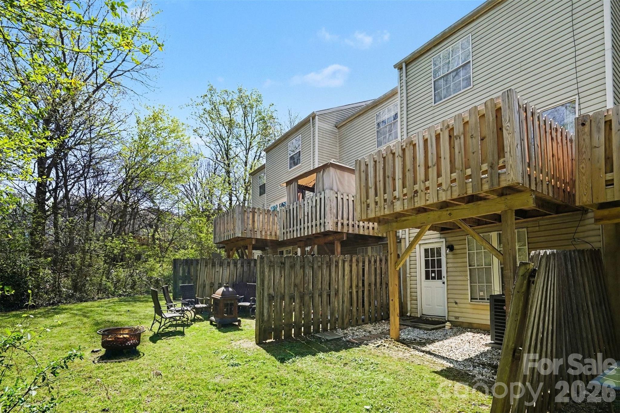 Photo 4 of 535 Lex Drive, Charlotte, NC