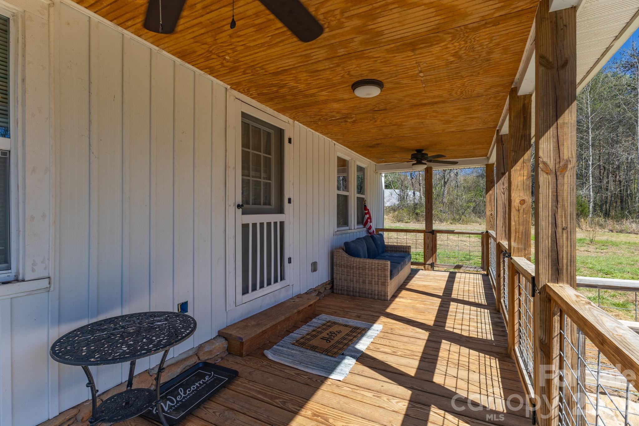 98 Poplar Springs Road, Hiddenite, NC - photo 7 of 38