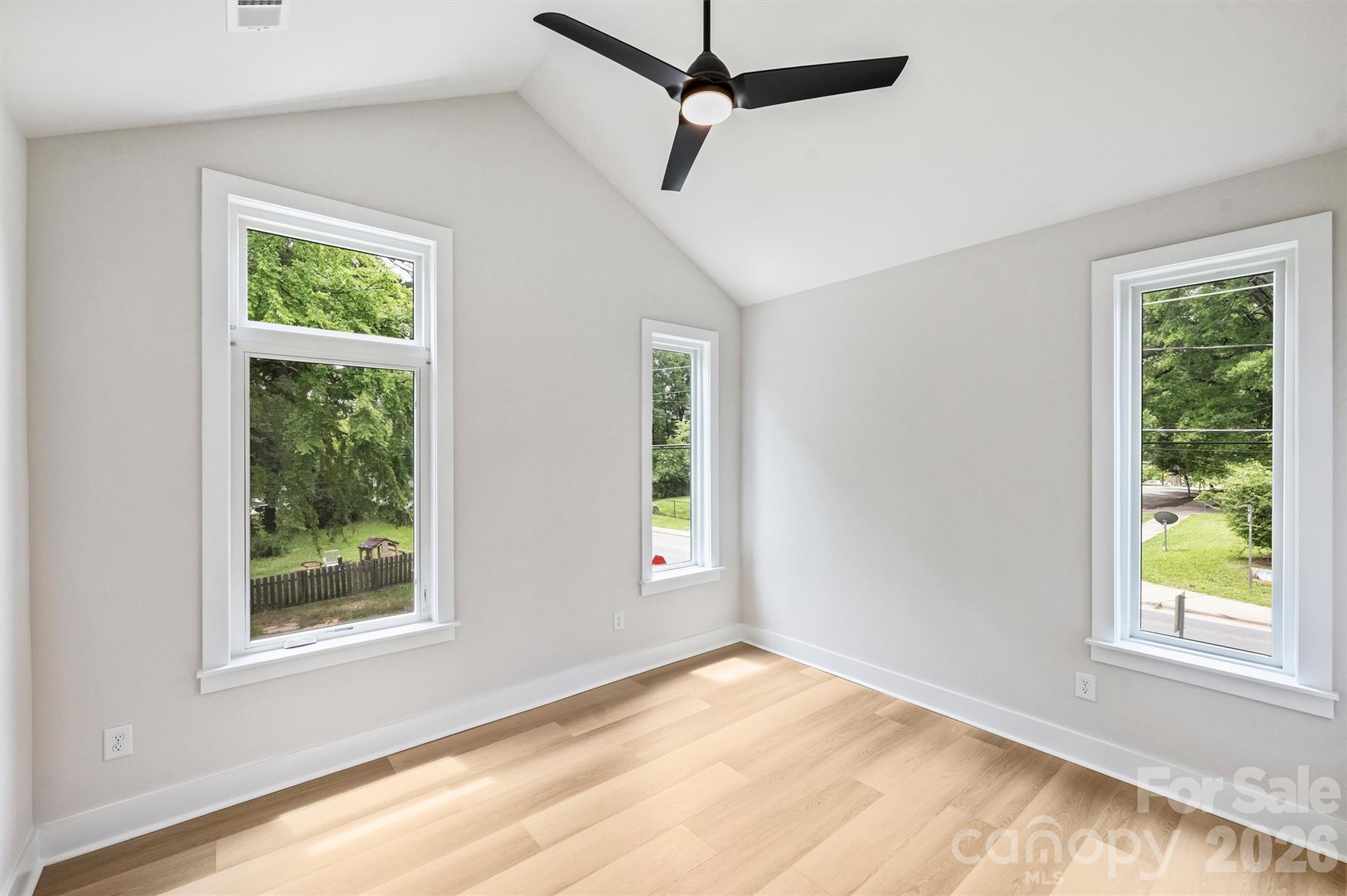 Photo 16 of 2701 Catalina Avenue, Charlotte, NC
