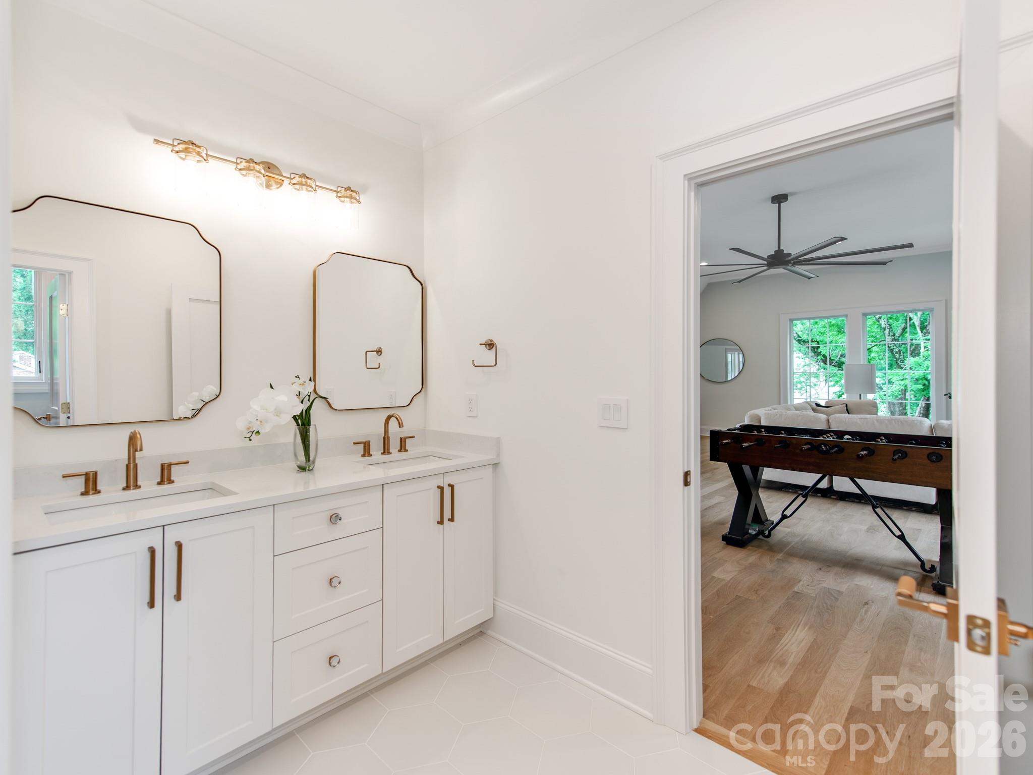 Photo 45 of 4627 Water Oak Road, Charlotte, NC