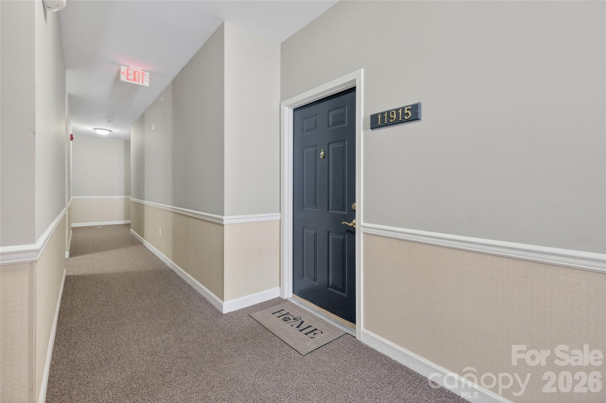 Photo 3 of 11915 Ridgeway Park Drive, Charlotte, NC