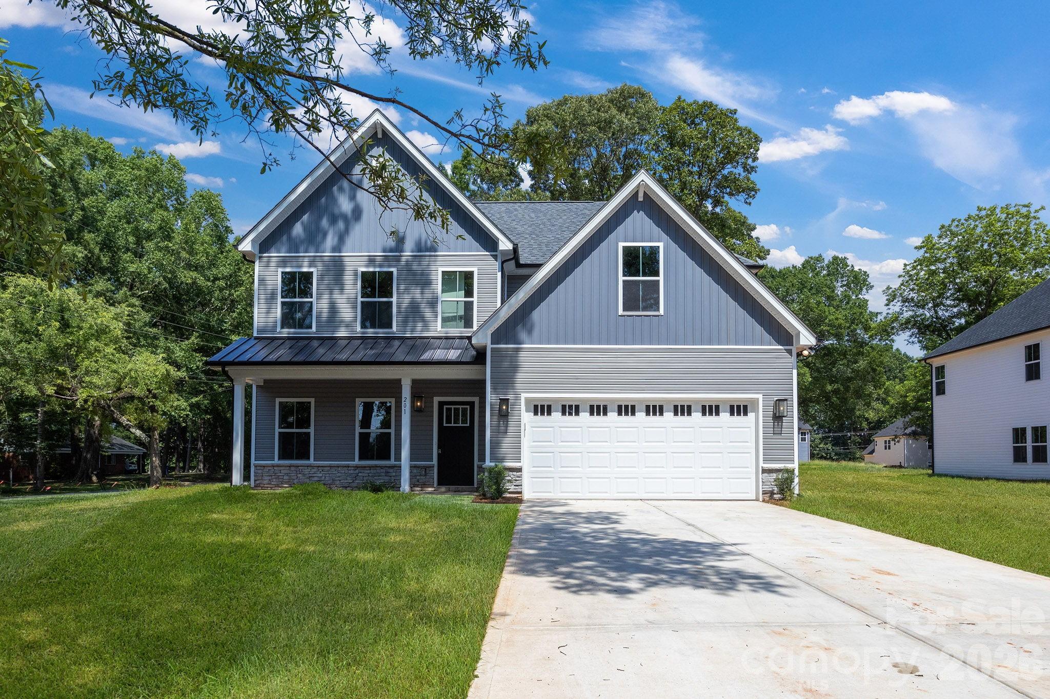 201 Henderson Circle, Harrisburg, NC