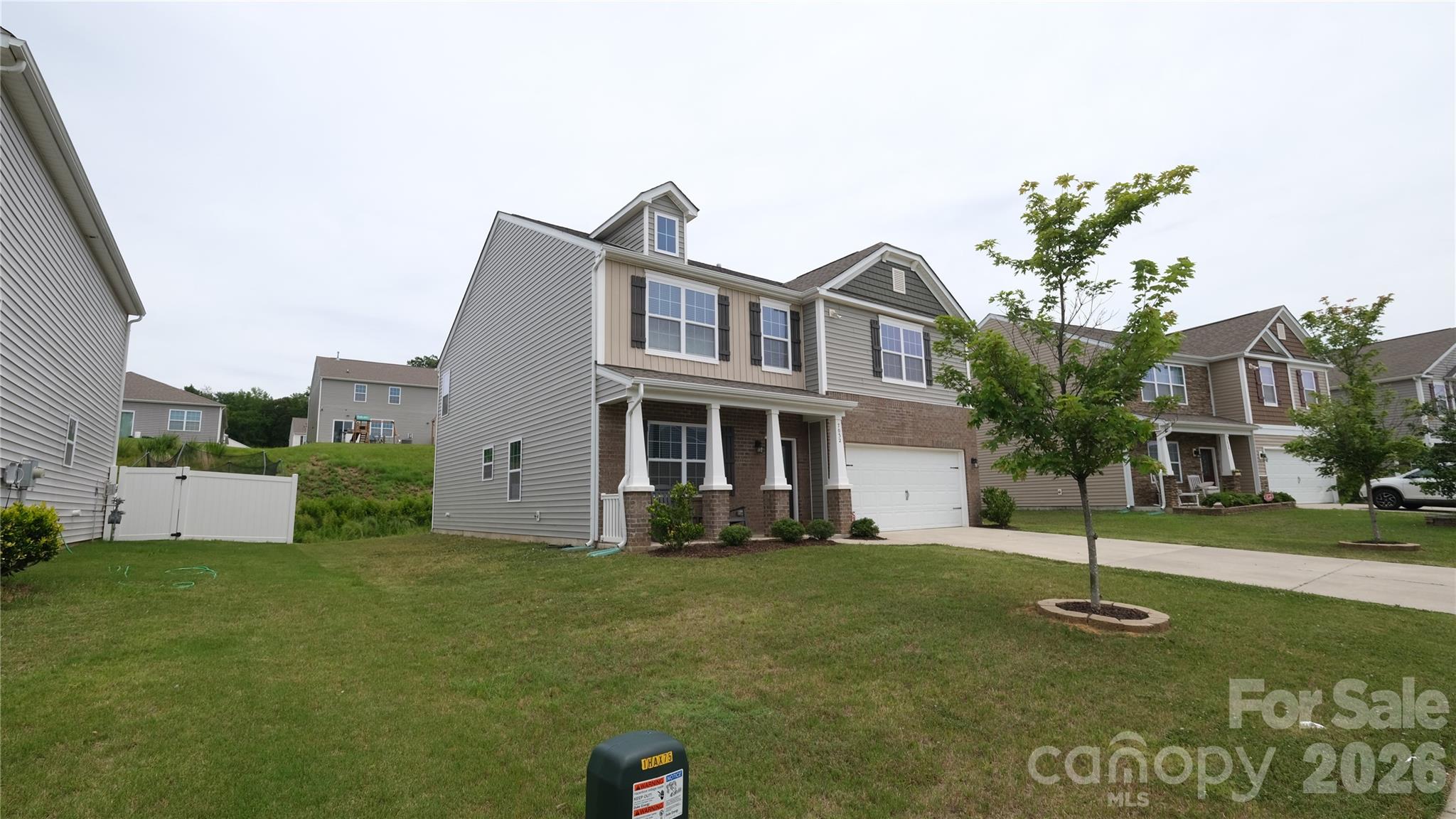 Home for sale at 7032 Branch Fork Road, Charlotte, NC — photo 3 of 39