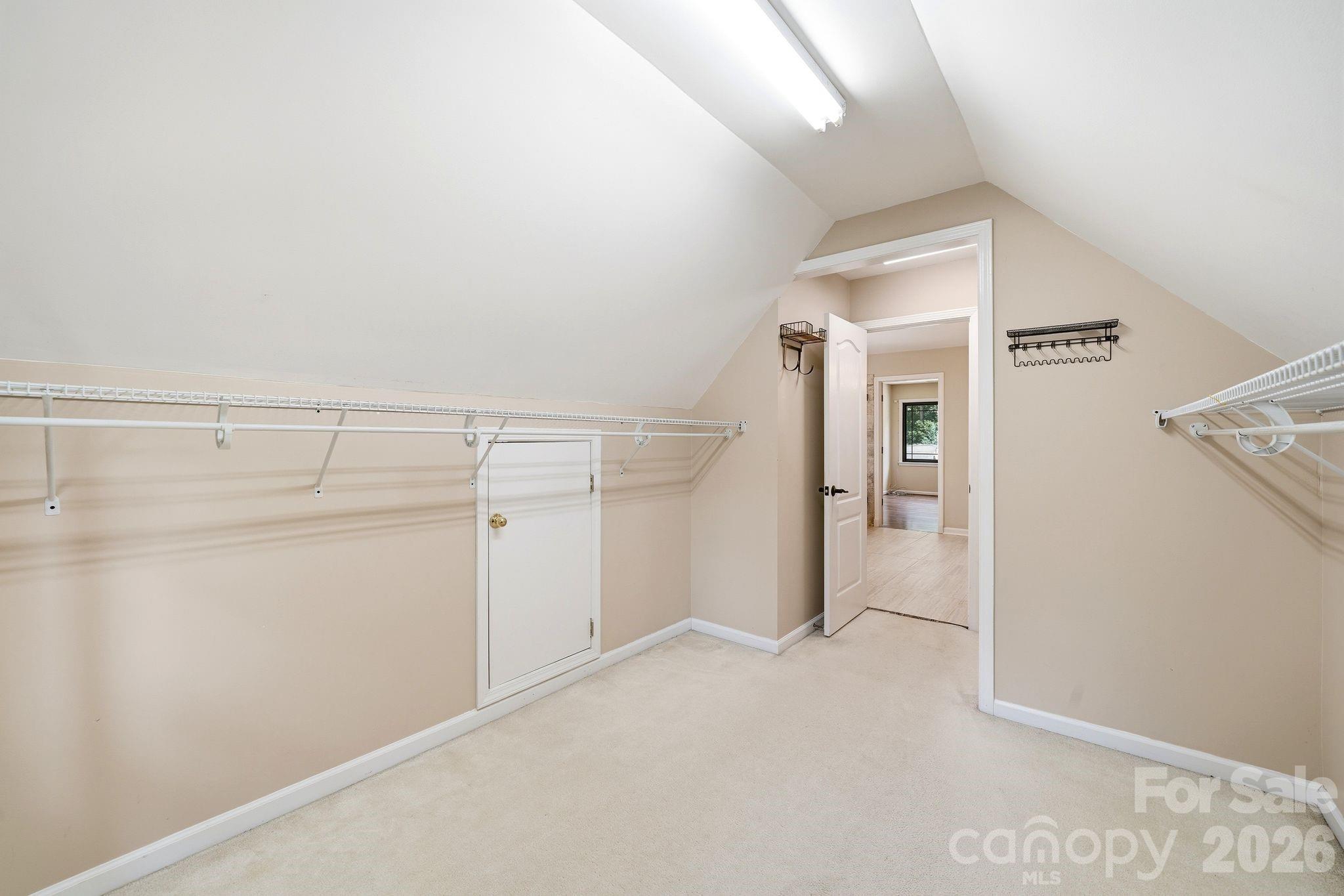 Home for sale at 6821 Hollow Oak Drive, Charlotte, NC — photo 32 of 38