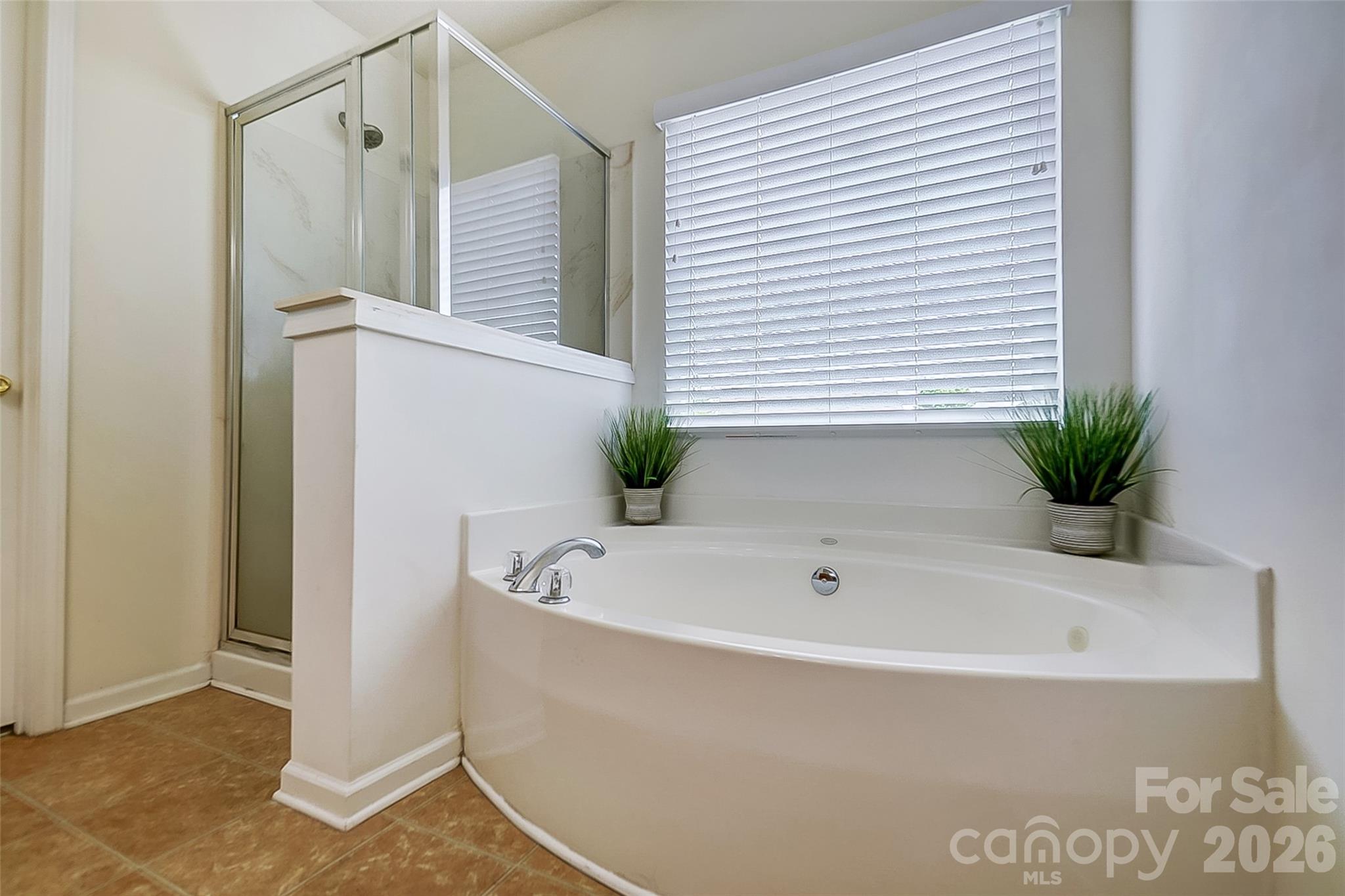 Home for sale at 2717 Markham Woods Court, Charlotte, NC — photo 23 of 35