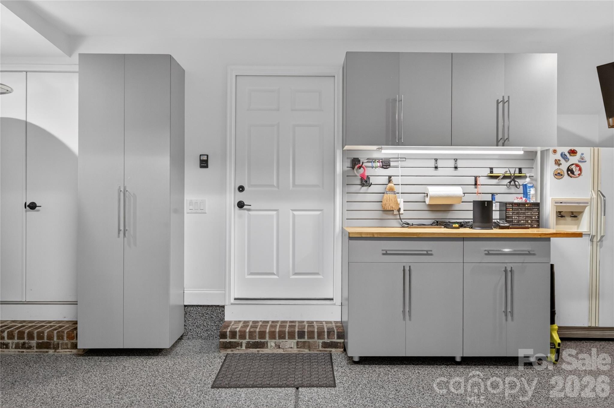 Photo 33 of 2547 Deacon Avenue, Charlotte, NC