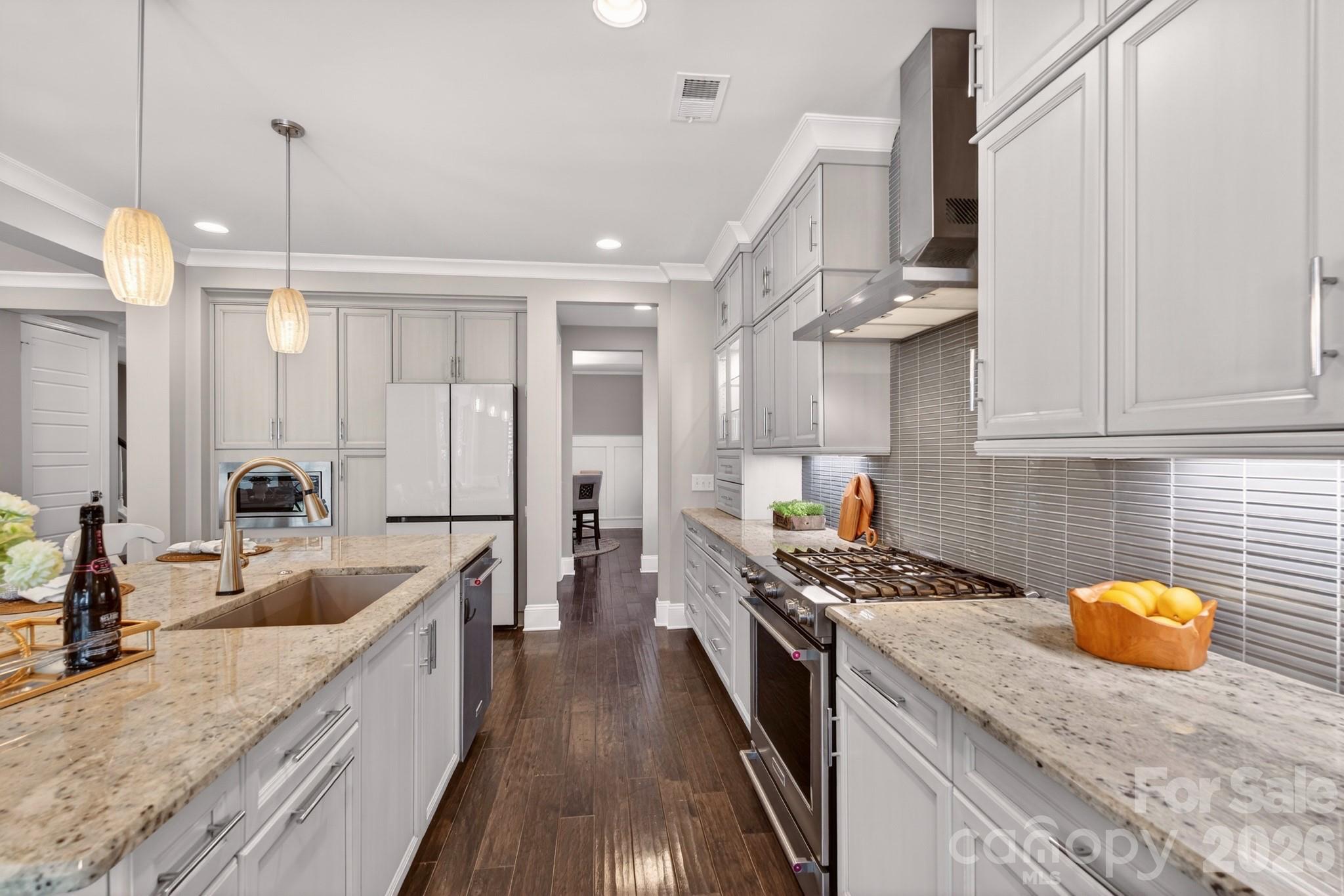 Photo 7 of 9815 Avenal Lane, Charlotte, NC