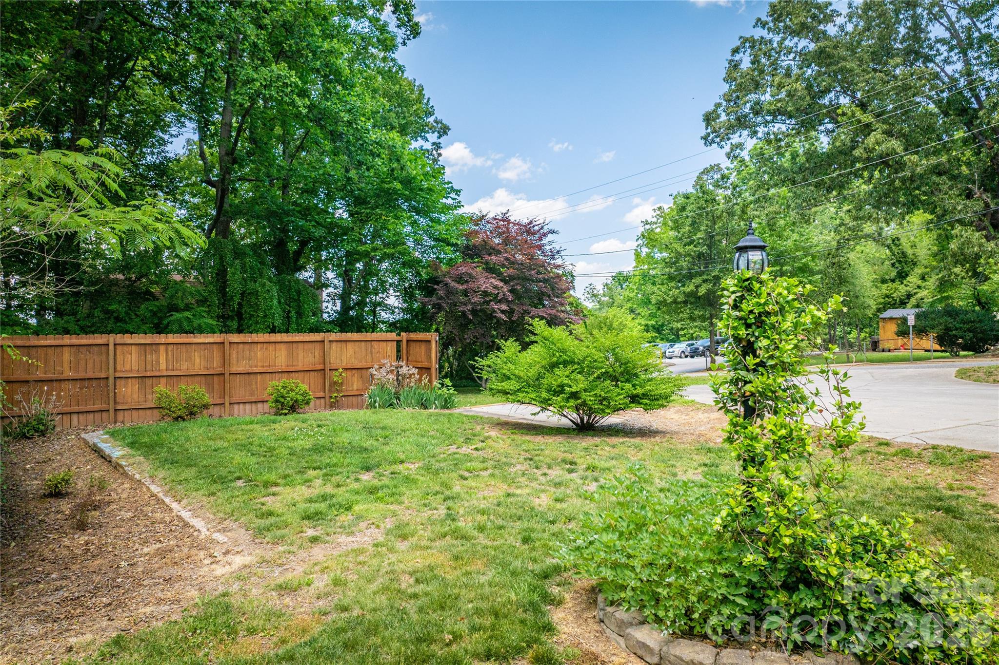 200 Falls Street, Morganton, NC - photo 33 of 34