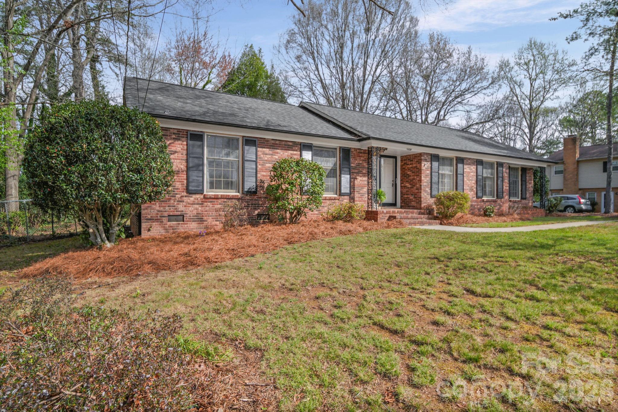 Photo 2 of 1628 Dixon Road, Gastonia, NC