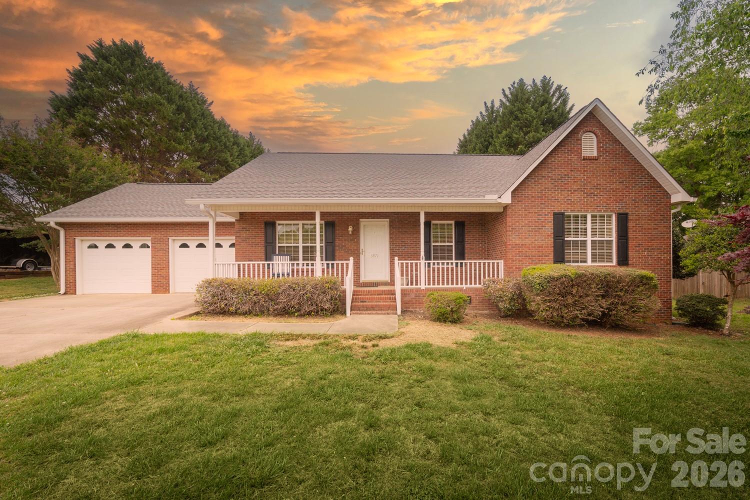 3971 Rolling Meadow Lane, Lincolnton, NC - photo 2 of 16