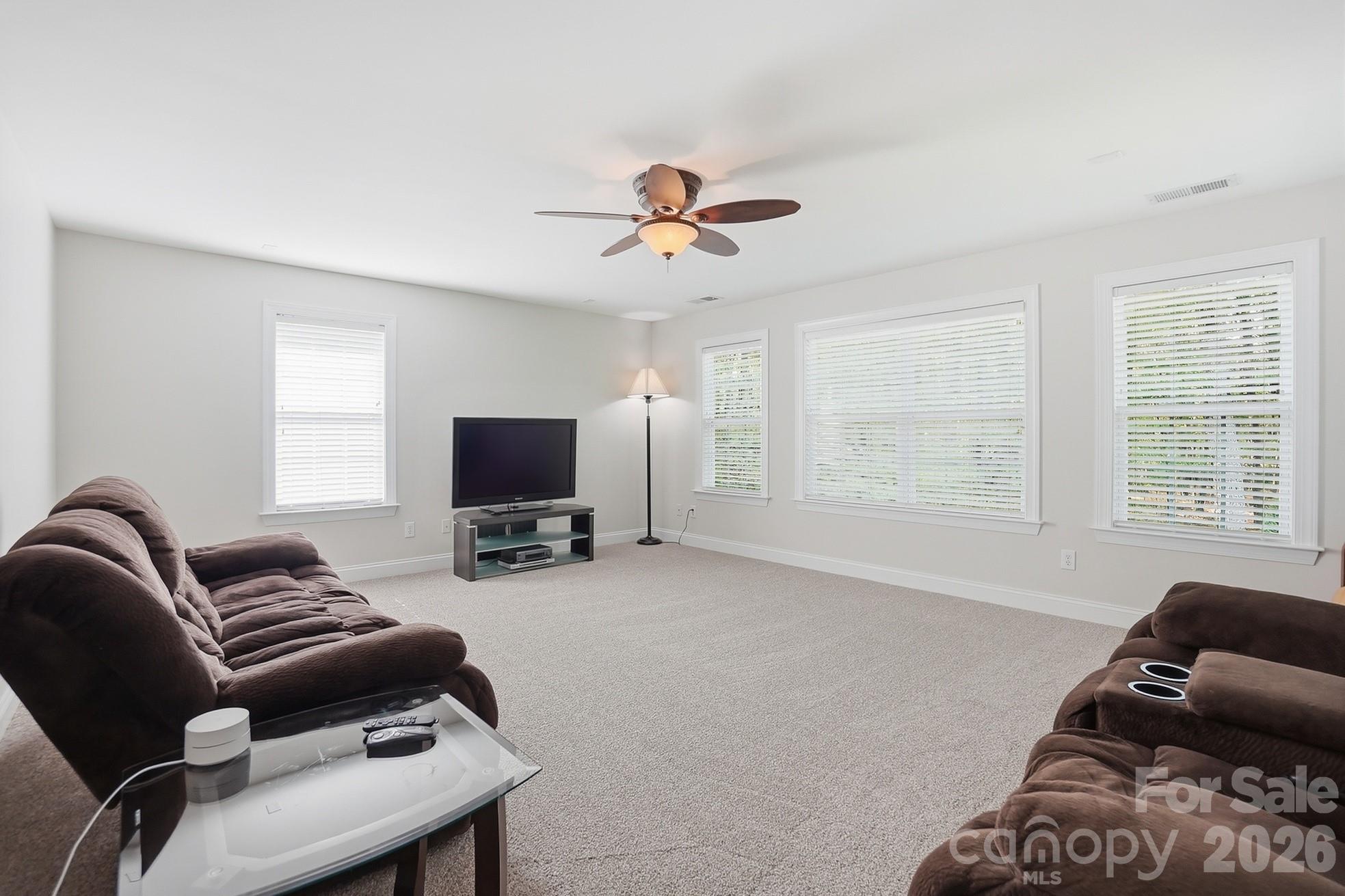 807 Crown Vista Court, Wesley Chapel, NC - photo 25 of 44