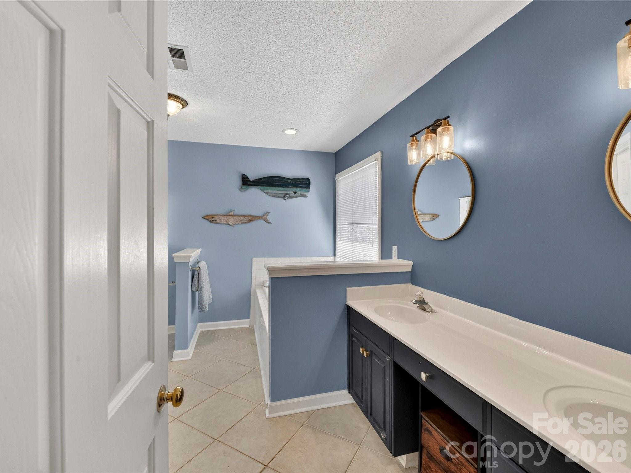 Photo 13 of 4303 Stonefield Drive, Charlotte, NC