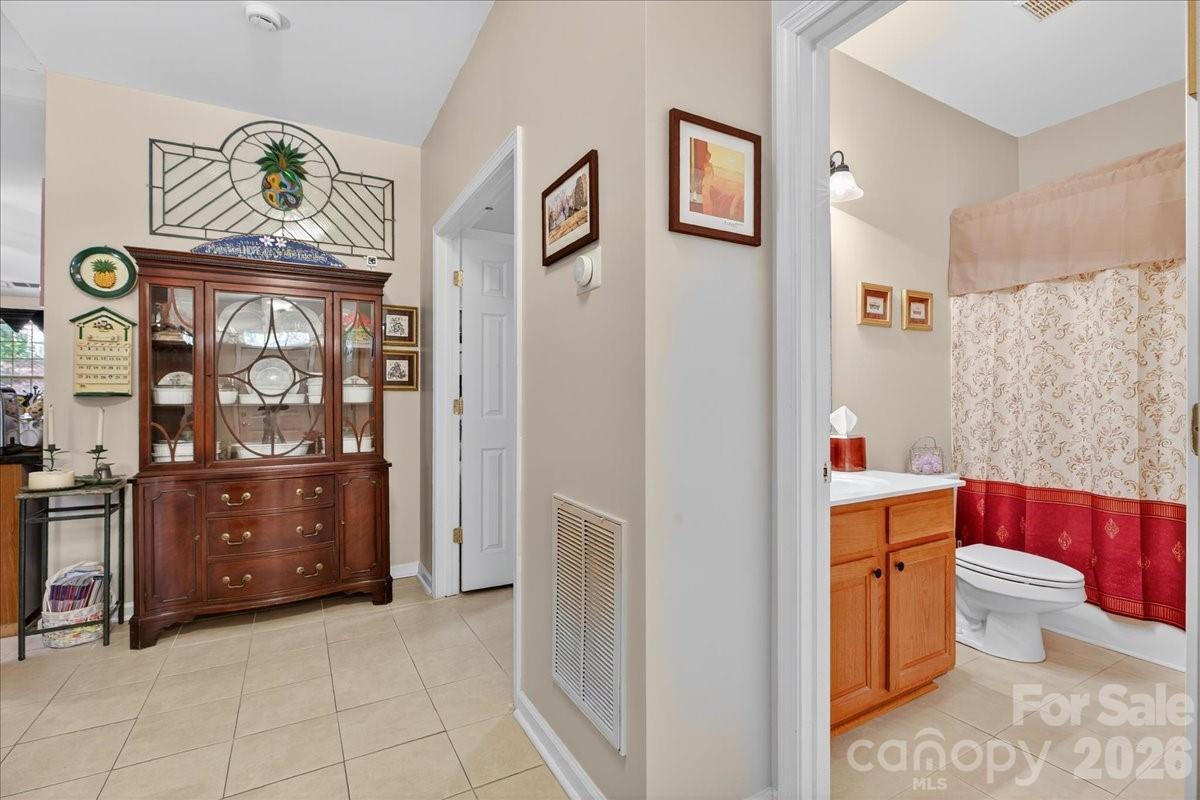 Photo 12 of 4412 Glenlea Commons Drive, Charlotte, NC