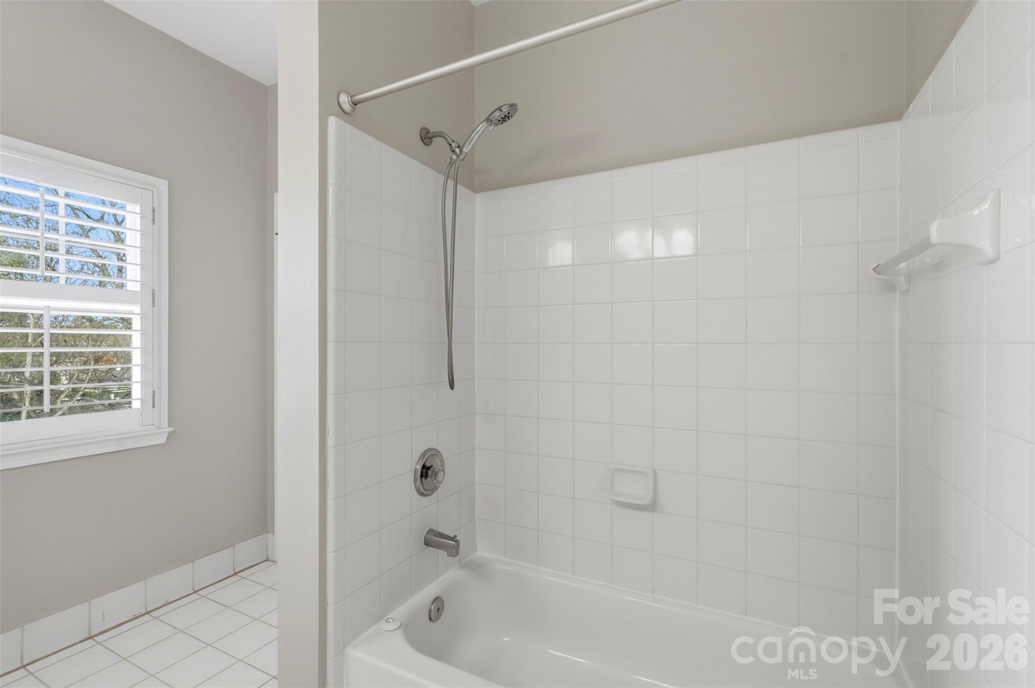 Photo 11 of 400 Clarice Avenue165, Charlotte, NC