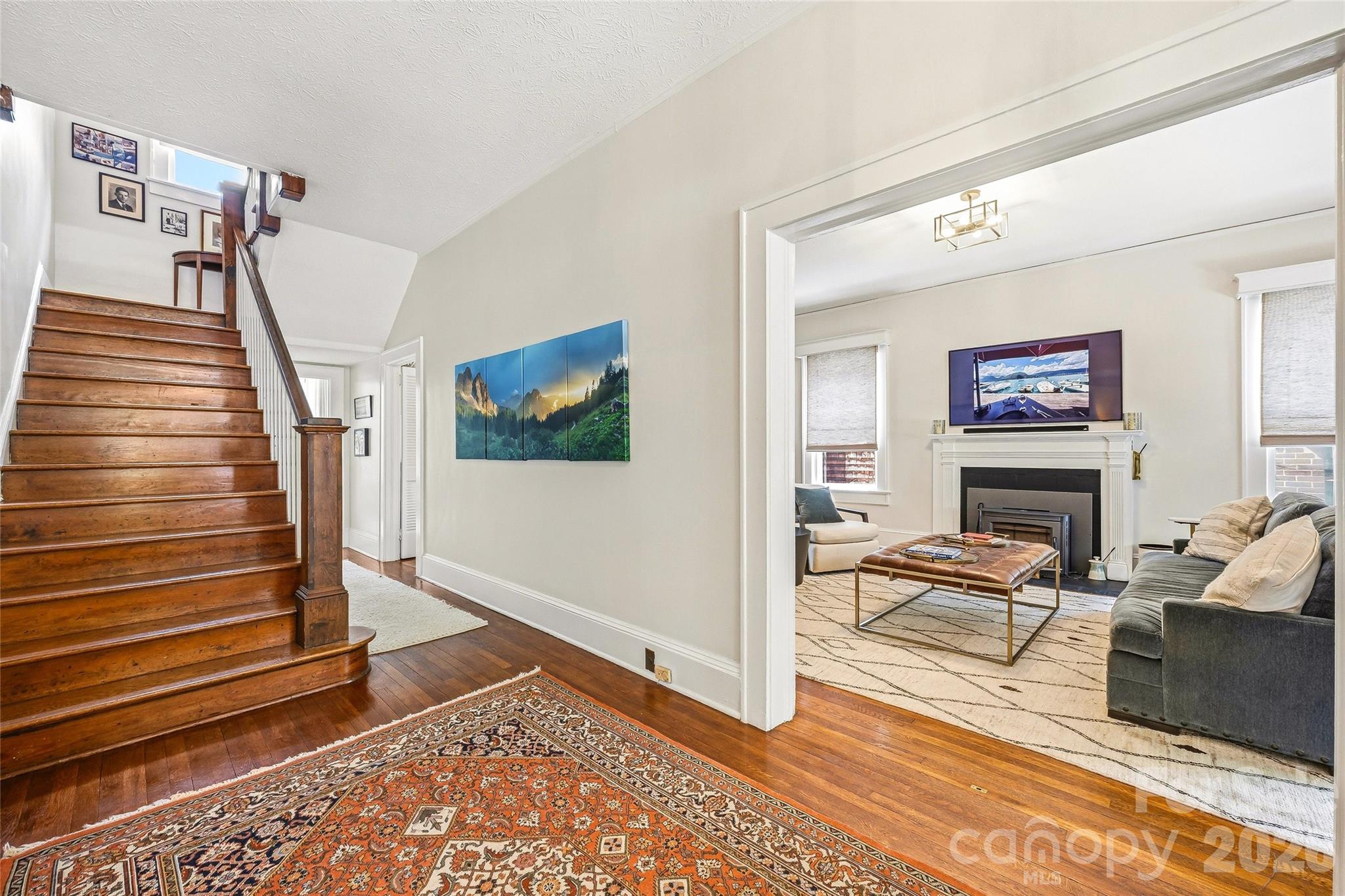 Home for sale at 1620 Norwood Place, Hendersonville, NC — photo 10 of 35