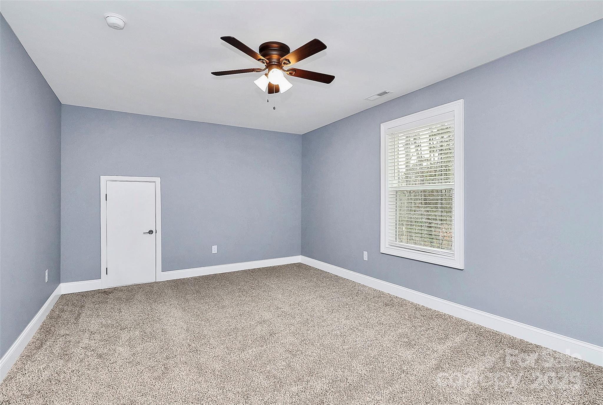 Photo 10 of 6519 Pargo Road, Charlotte, NC