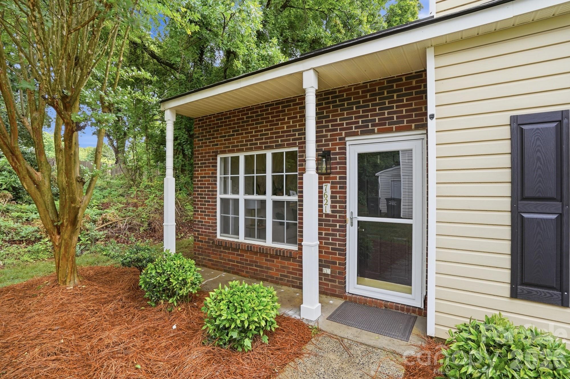 Photo 4 of 7621 Petrea Lane, Charlotte, NC