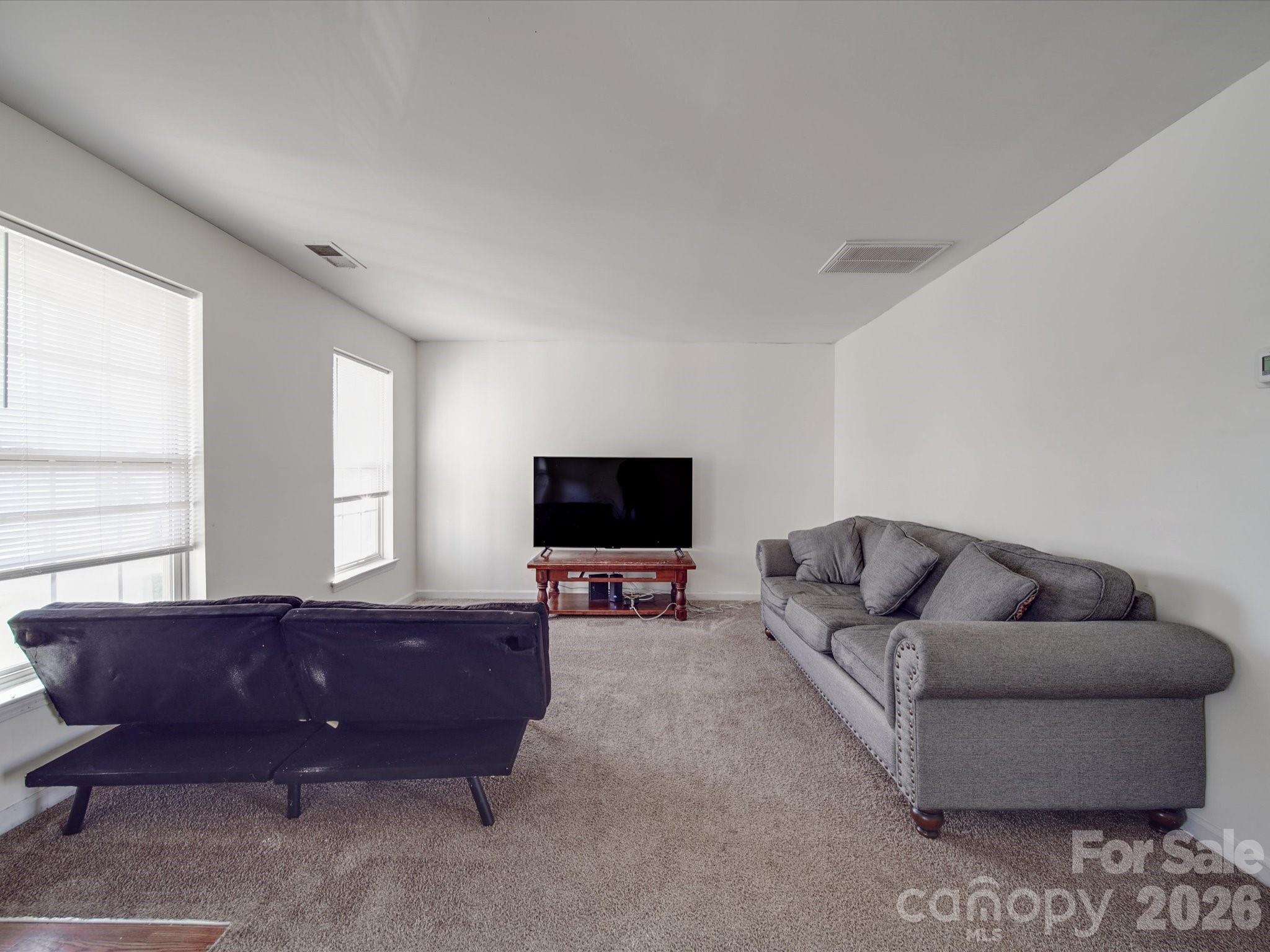 Photo 4 of 5414 Peachwood Drive, Charlotte, NC