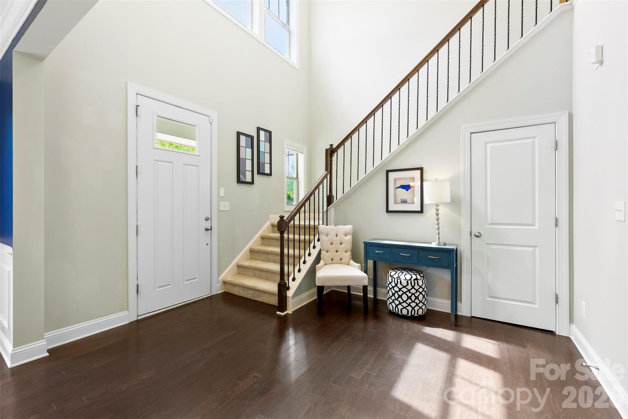 Photo 10 of 220 Kingsdown Avenue, Charlotte, NC