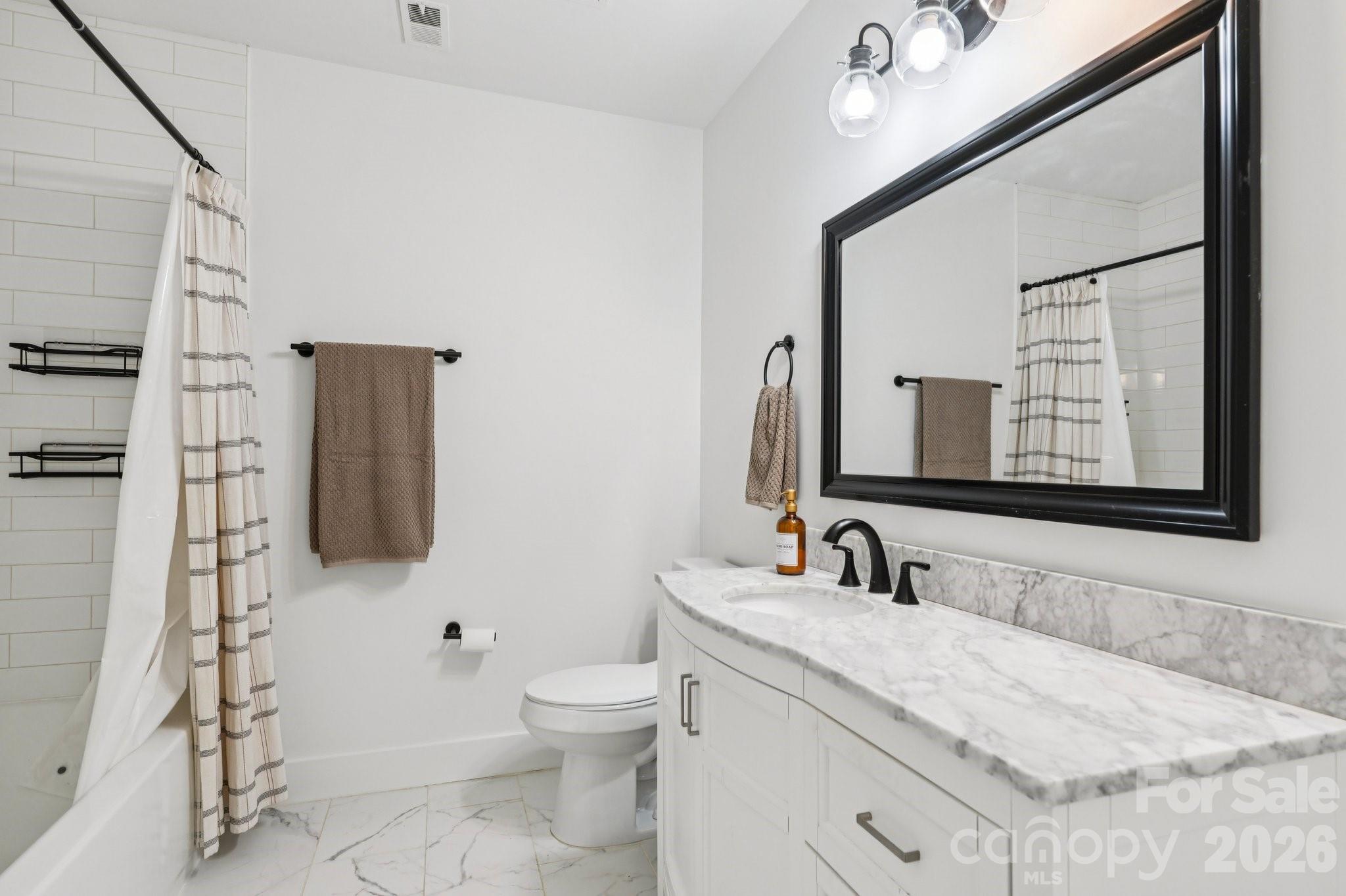 5300 Cheval Place, Charlotte, NC - photo 14 of 39