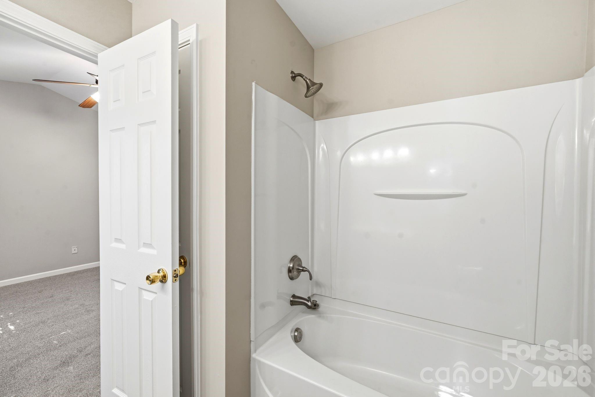 687 Rock Lake Glen, Fort Mill, SC - photo 24 of 36