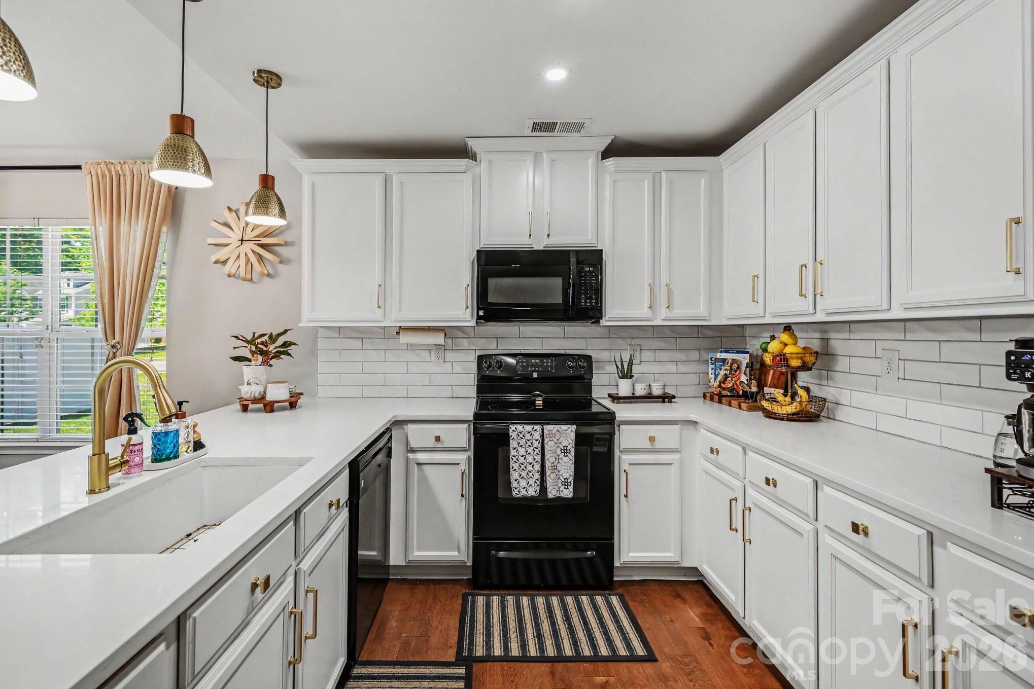 Photo 16 of 4727 Mcclure Road, Charlotte, NC