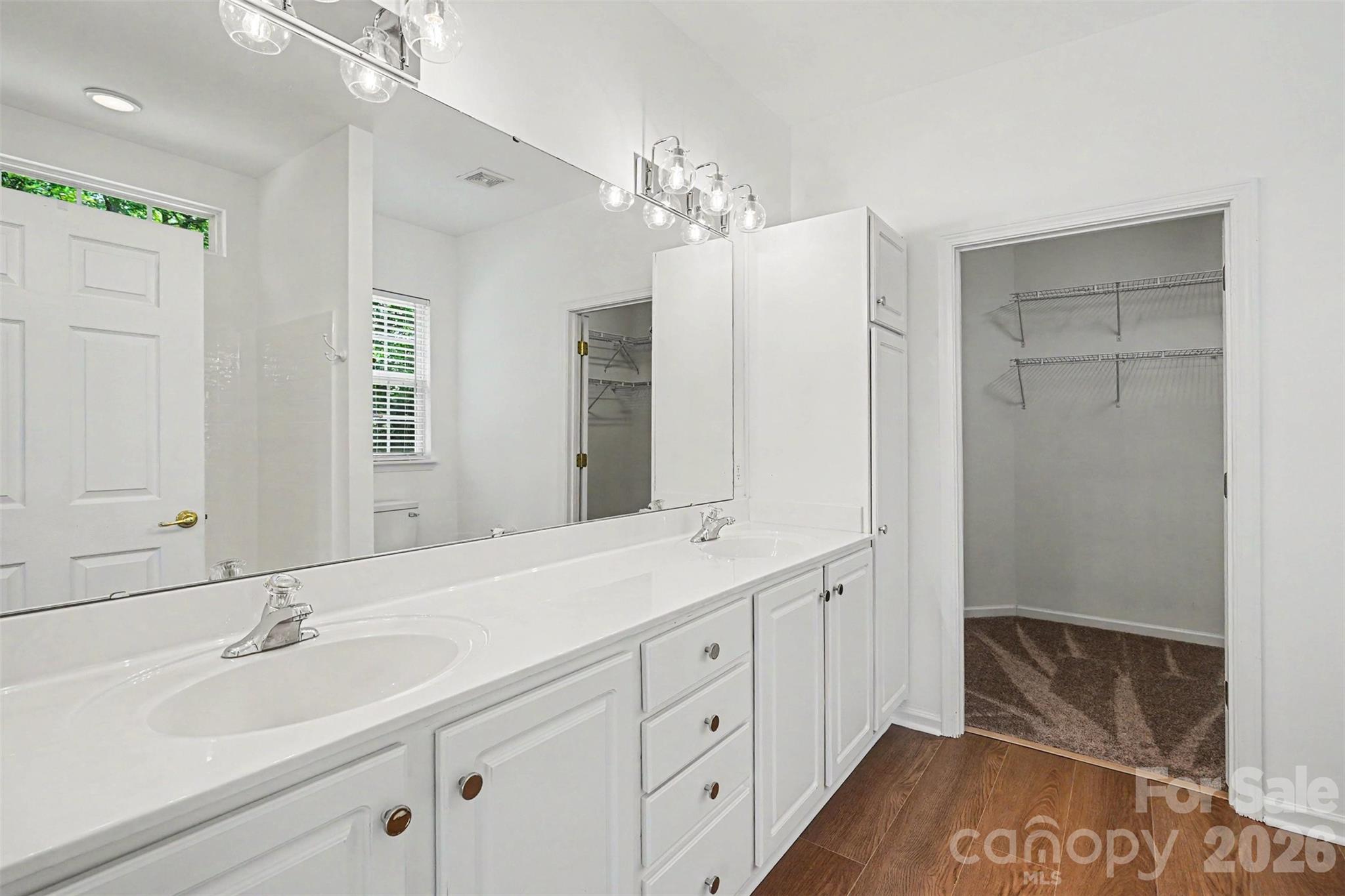 Photo 15 of 9330 Duckhorn Drive, Charlotte, NC