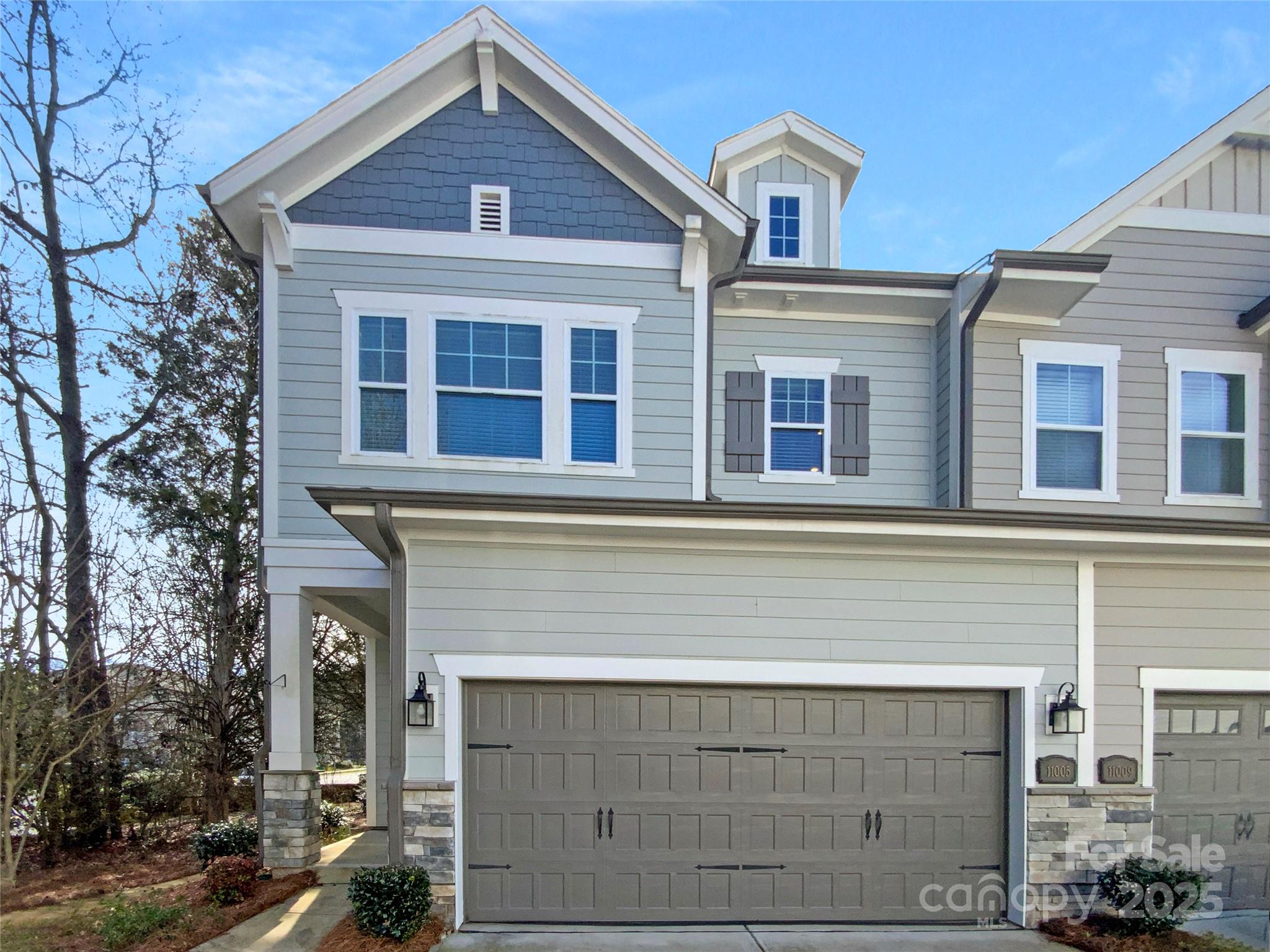 Home for sale at 11005 Cobb Creek Court, Charlotte, NC — photo 1 of 20