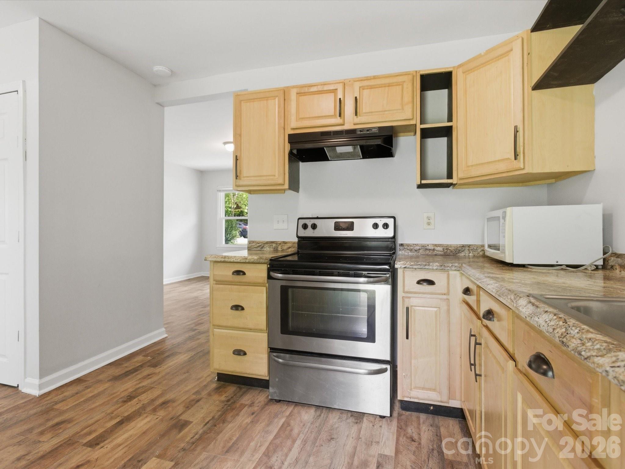 Photo 12 of 622 Dunbrook Lane, Charlotte, NC