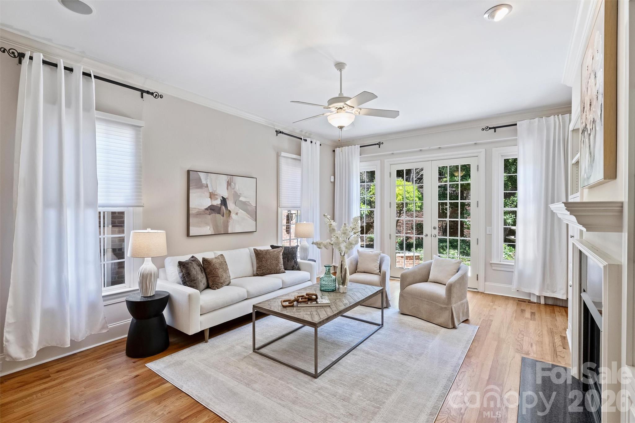 Photo 9 of 1115 S Kings Drive, Charlotte, NC